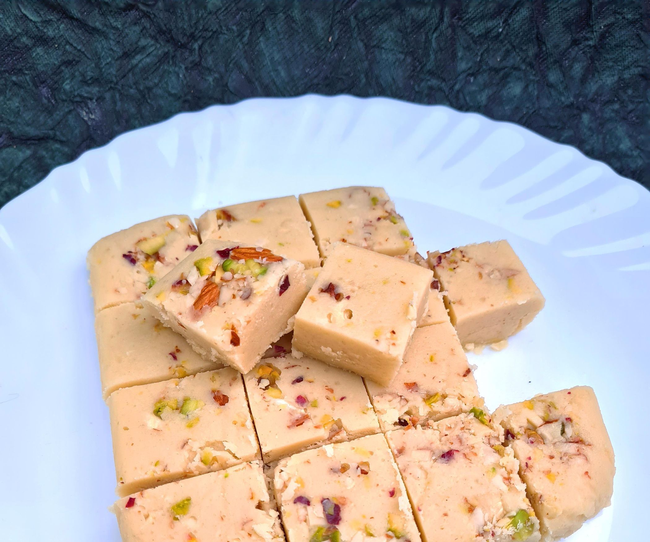 Hal Khova Recipe | Easy Home Made Hal Khova | 90's Favourite Sweet : 7 ...