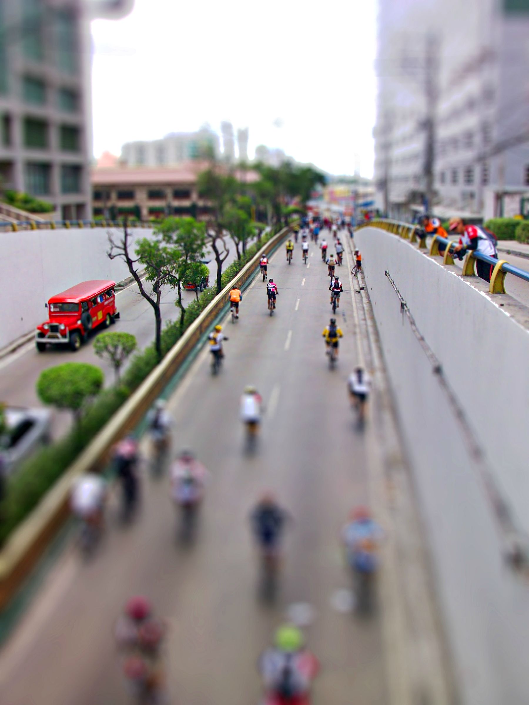 How to Achieve Miniature Effect Via Photoshop : 12 Steps (with Pictures ...