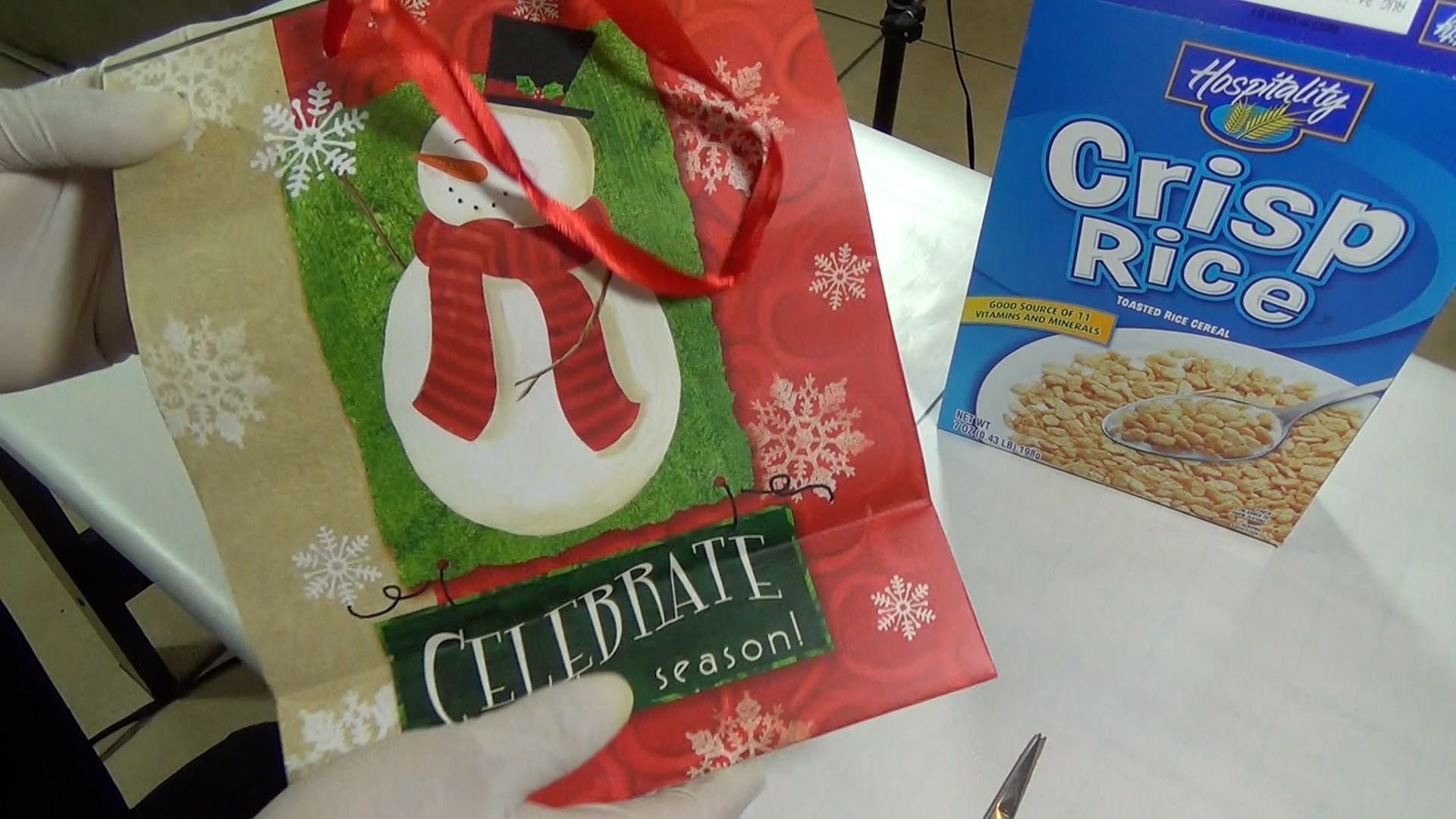 10 Christmas Gift Pranks You Can Do on Family and Friends! : 10 Steps ...