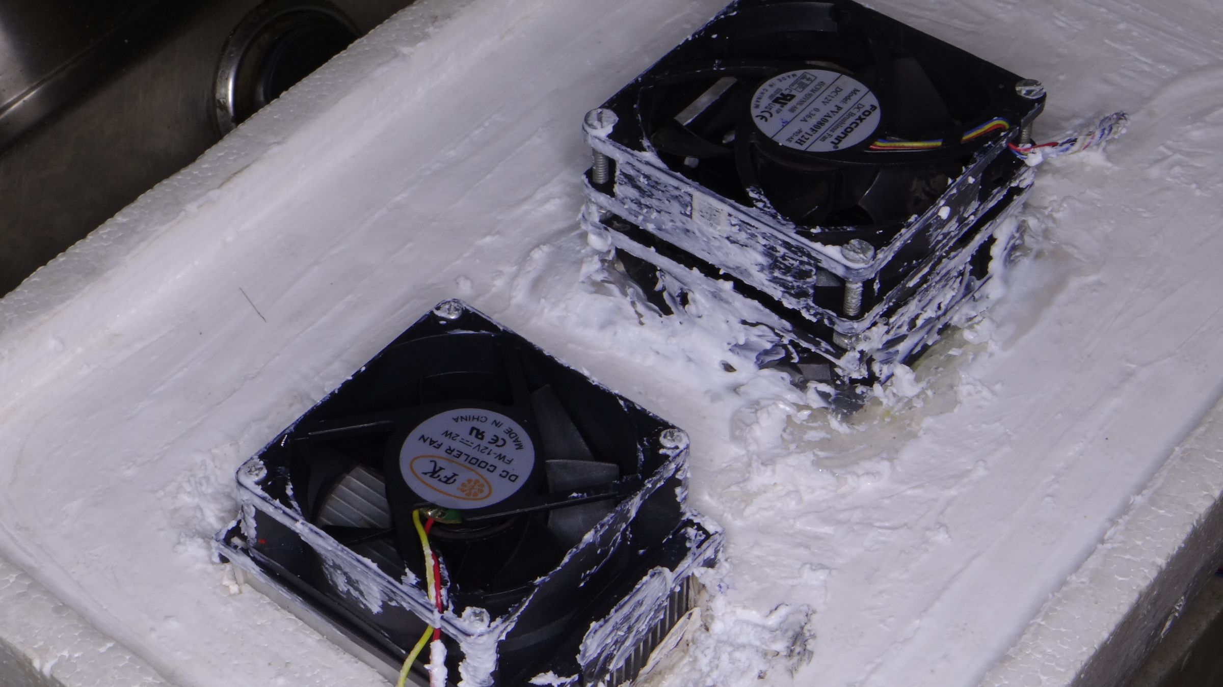 DIY Peltier Beverage Cooler Box : 9 Steps (with Pictures) - Instructables