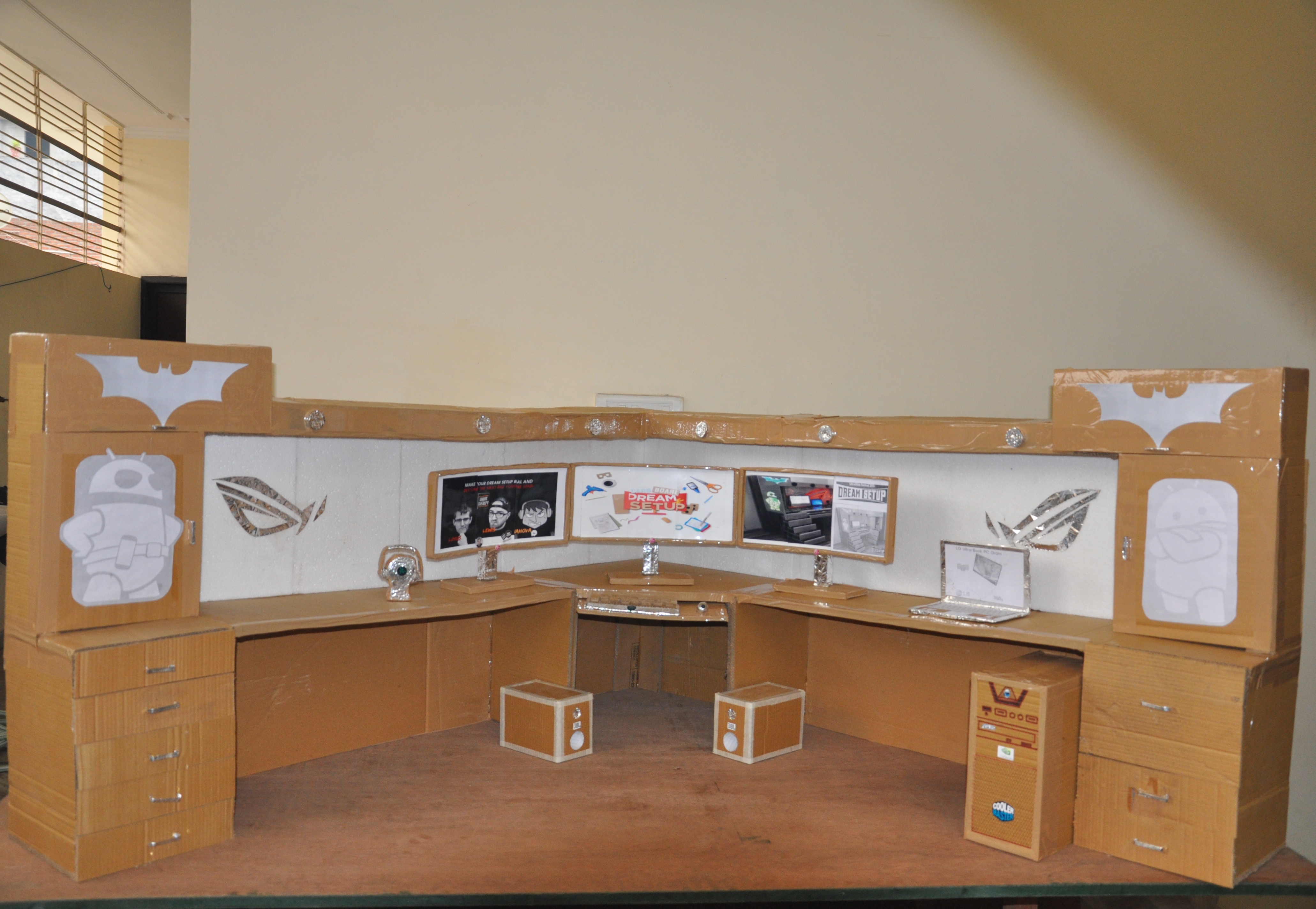 Cardboad Computer Desk : 5 Steps (with Pictures) - Instructables