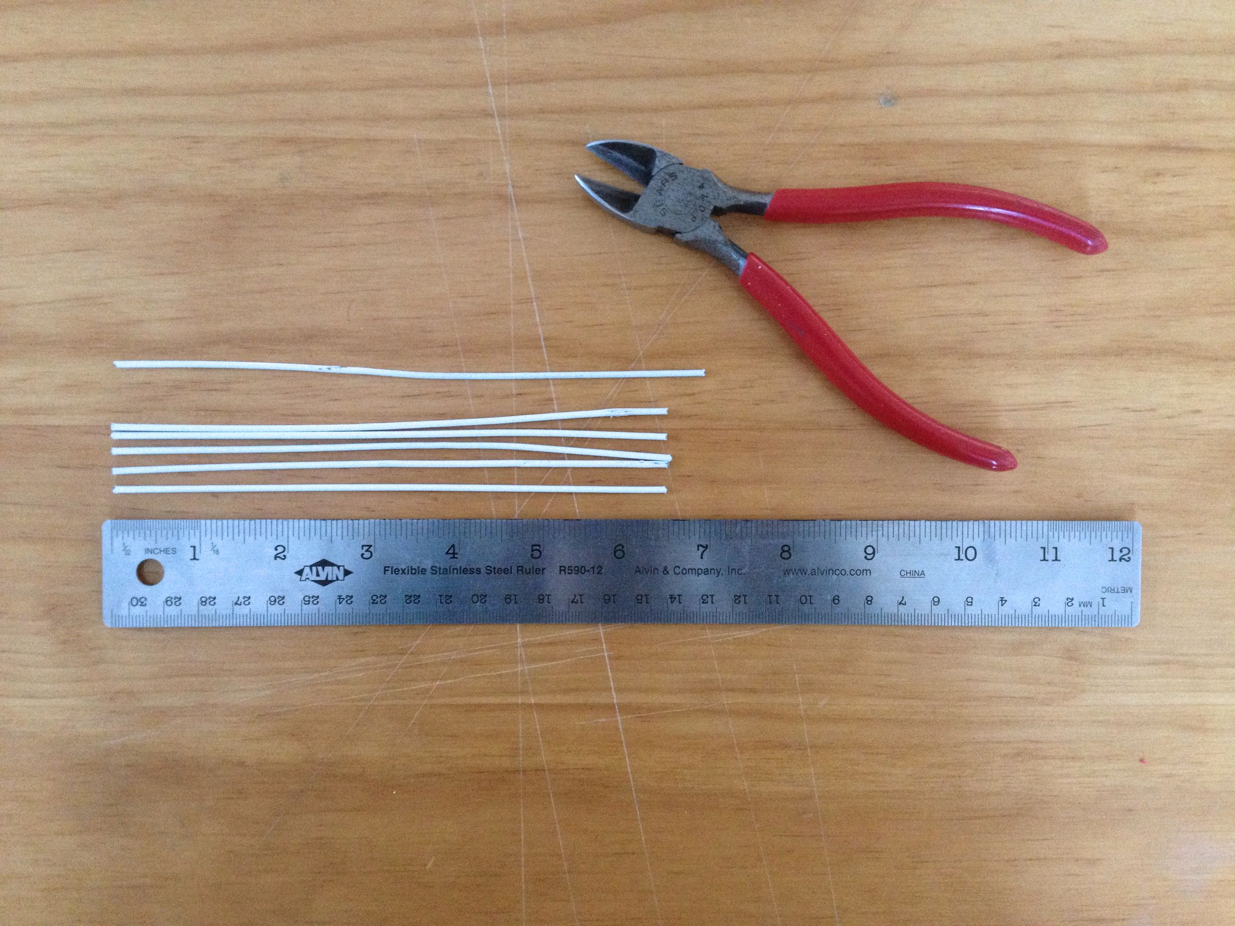 Small Parts Painting Stand : 8 Steps - Instructables