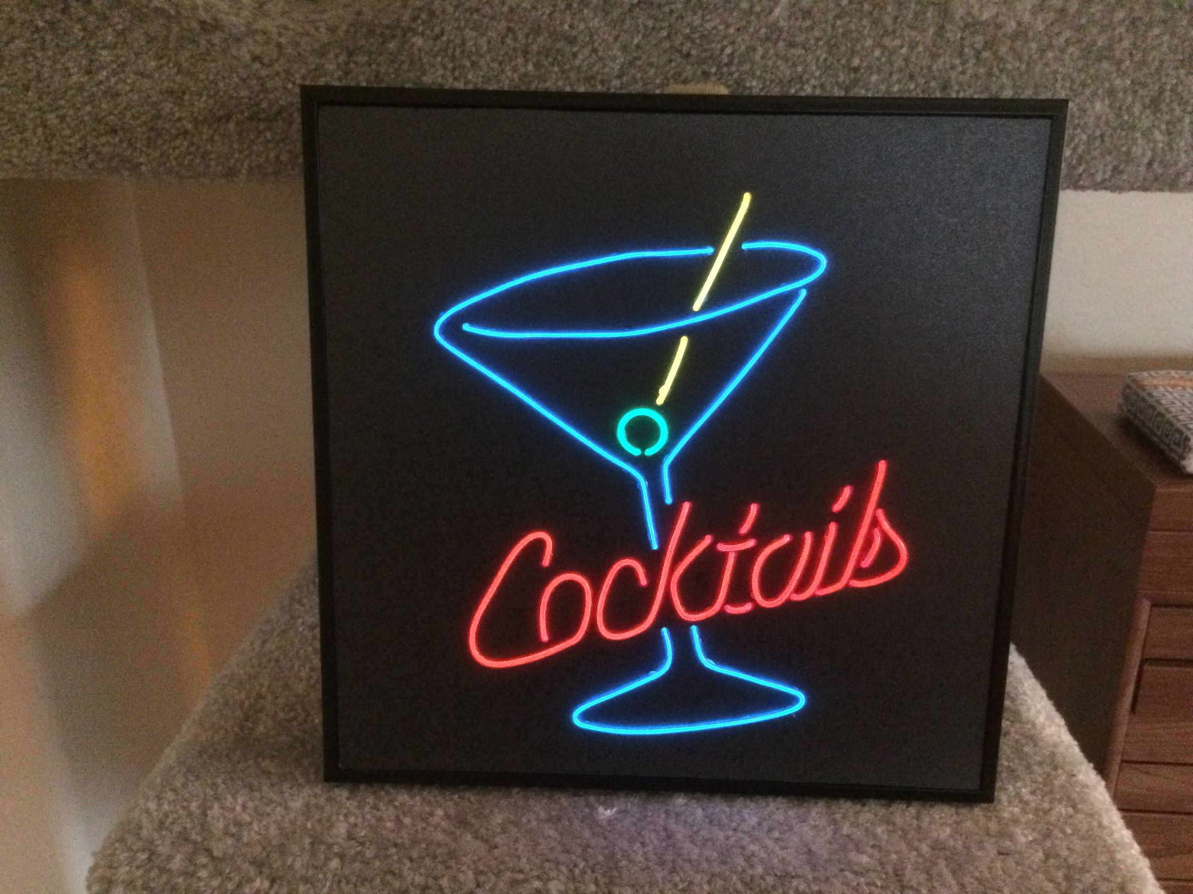 How to Make EL Wire Art : 9 Steps (with Pictures) - Instructables