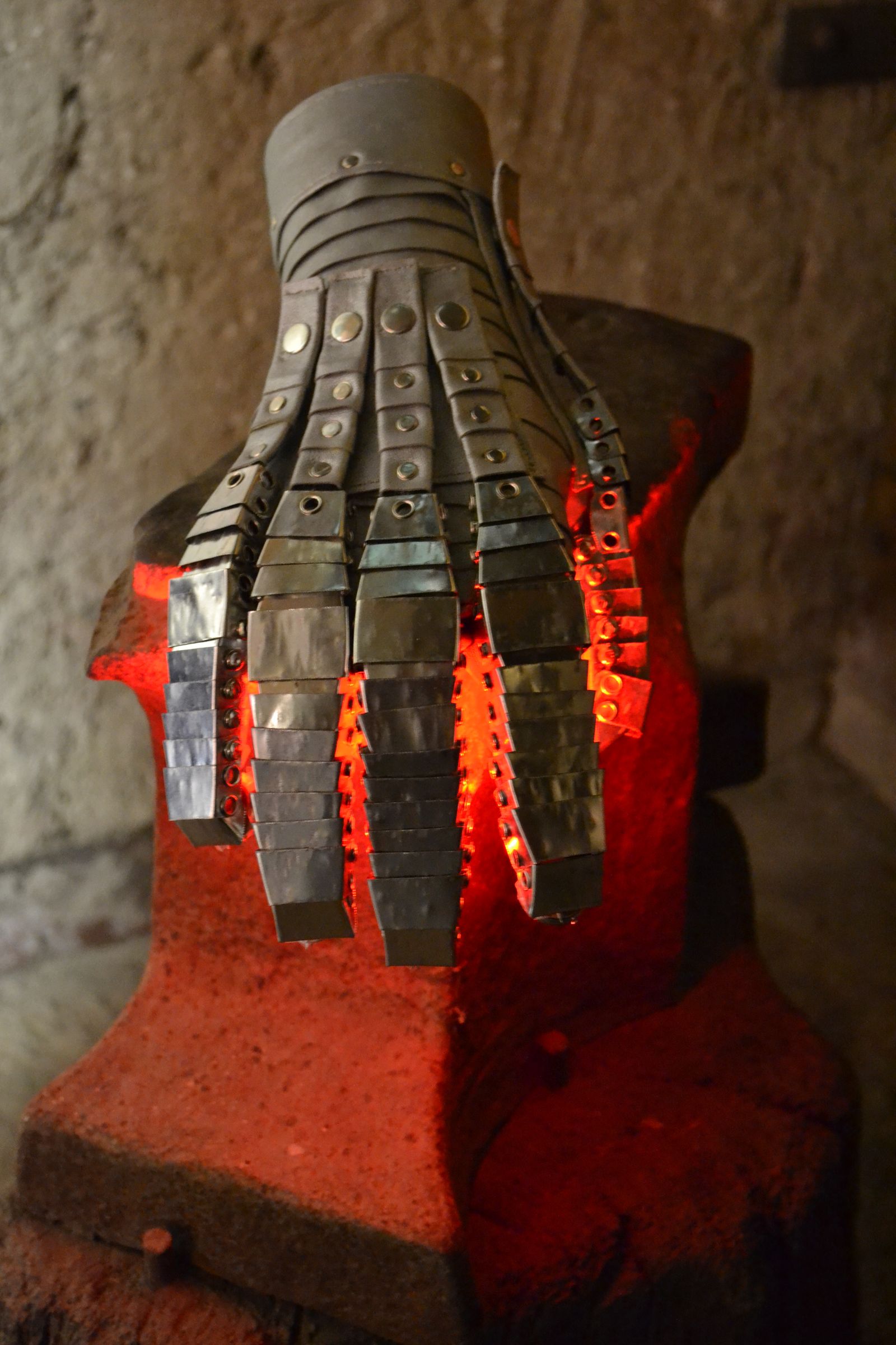 How to Build a Metal Arm : 6 Steps (with Pictures) - Instructables