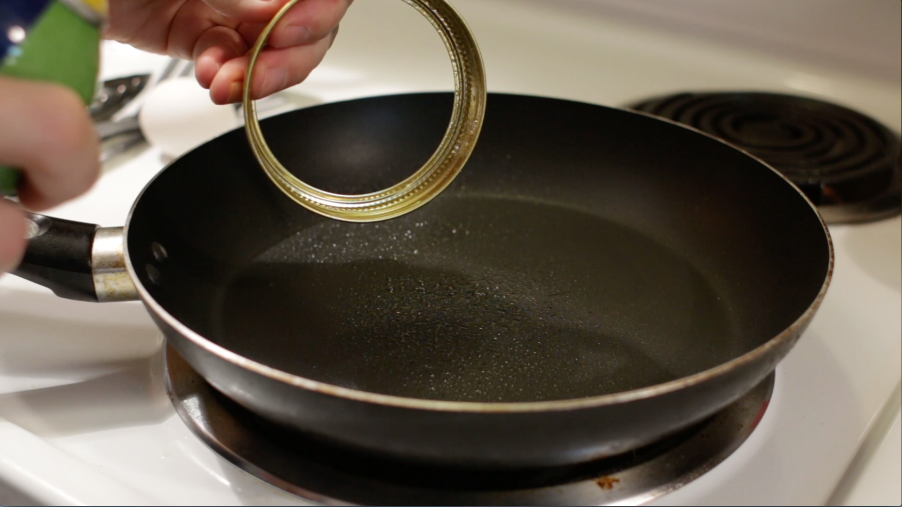 Cooking Eggs With Mason Jar Lid Rings - Kitchen Hack : 6 Steps (with ...