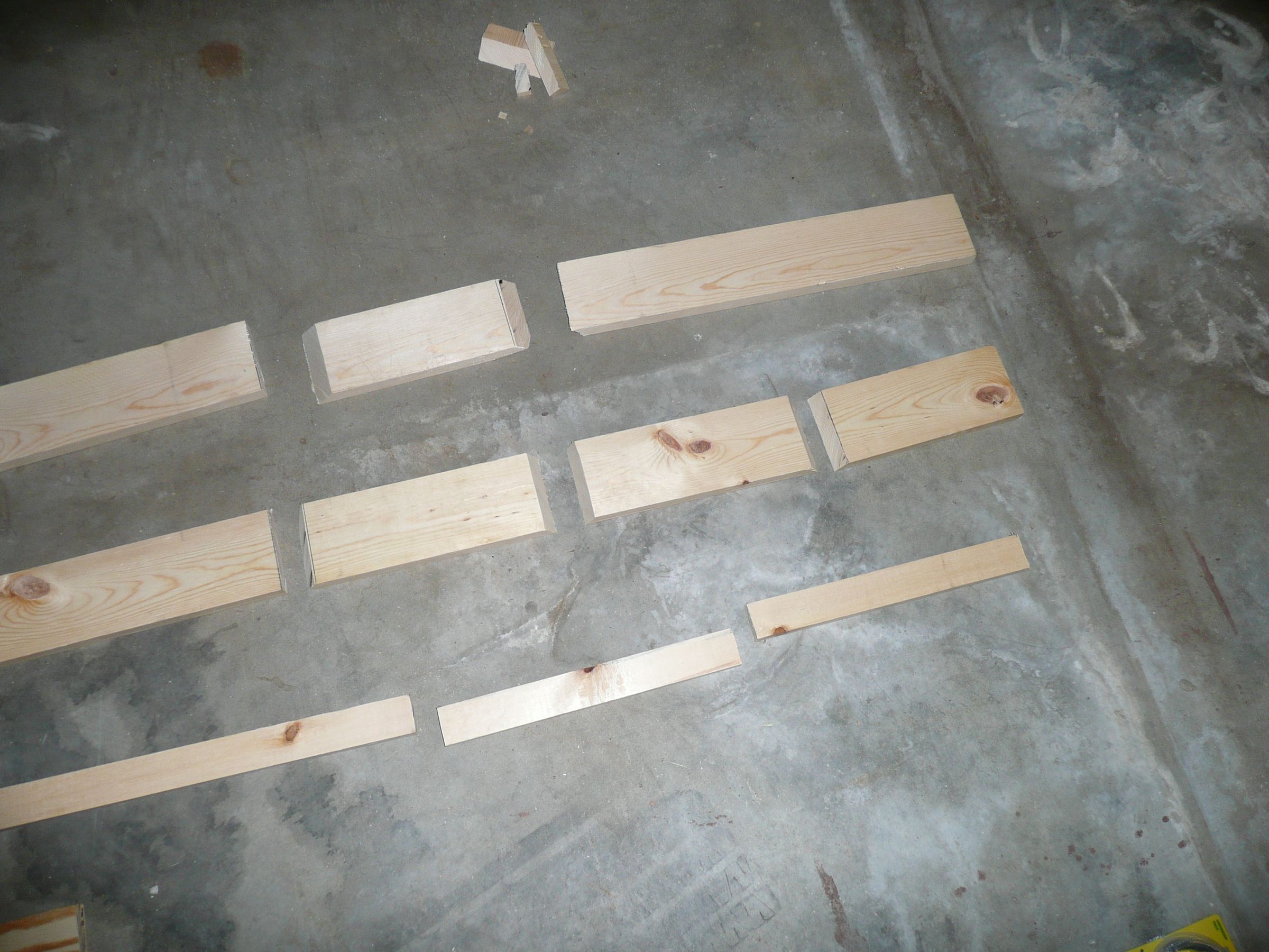 Collapsible Desk : 13 Steps - Instructables