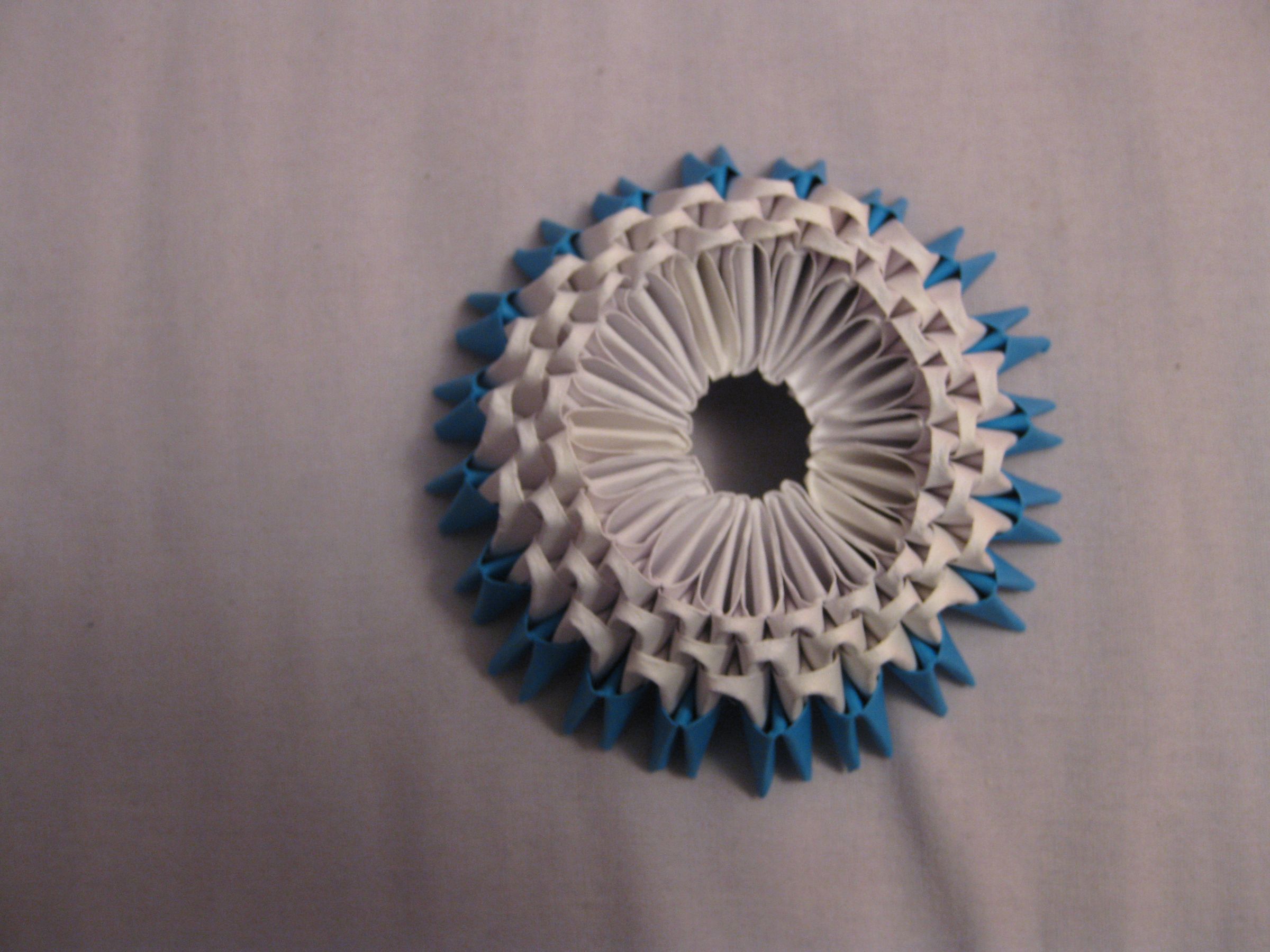 Modular Origami Swan : 11 Steps (with Pictures) - Instructables