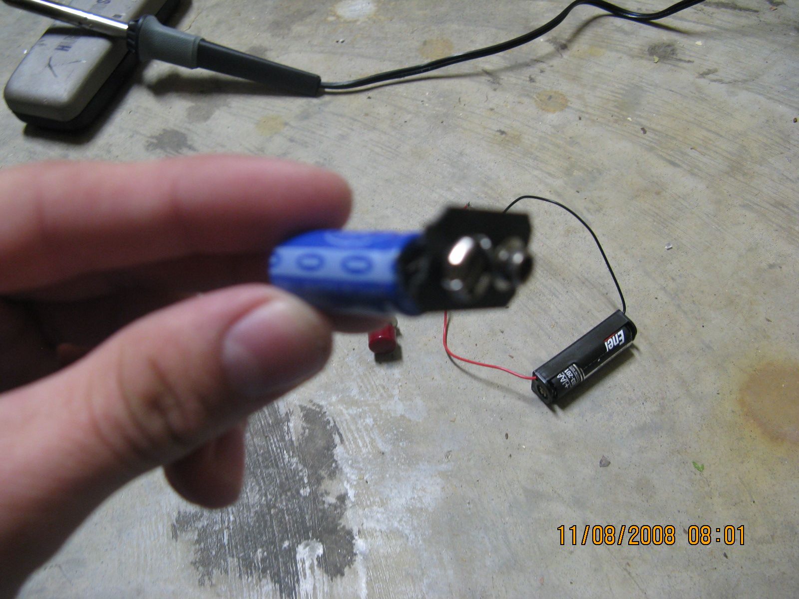 9 Volt Secret Taser : 8 Steps - Instructables