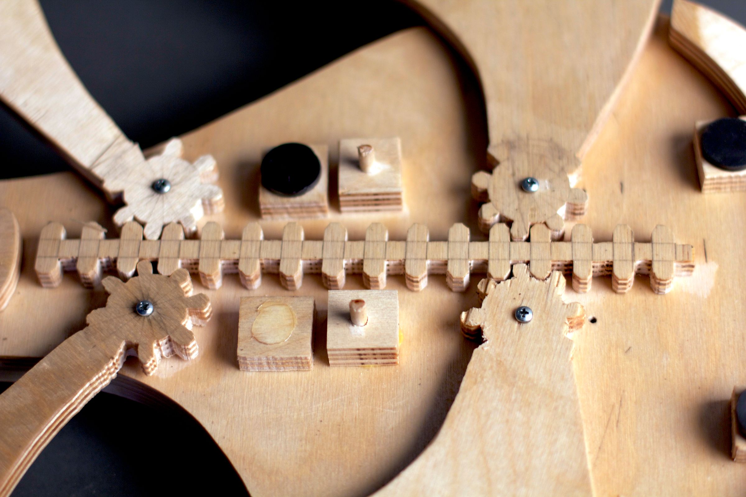 Movable Toy Fish (with Pictures) - Instructables