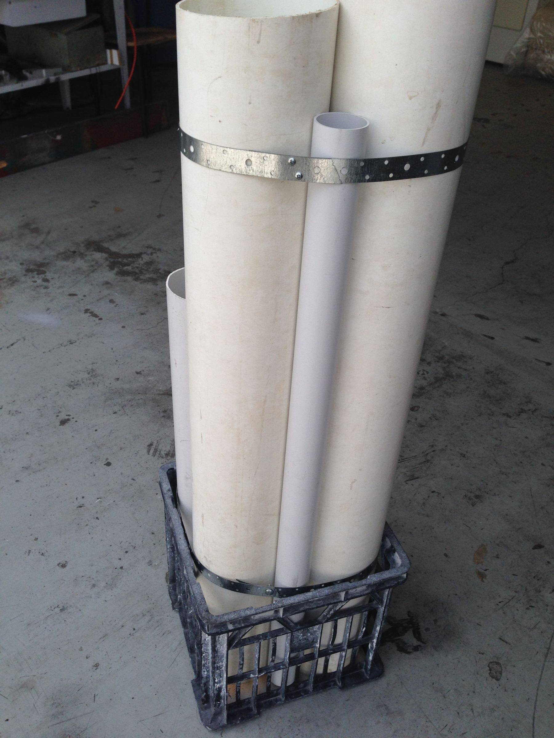 Small Vertical Storage Rack : 7 Steps - Instructables