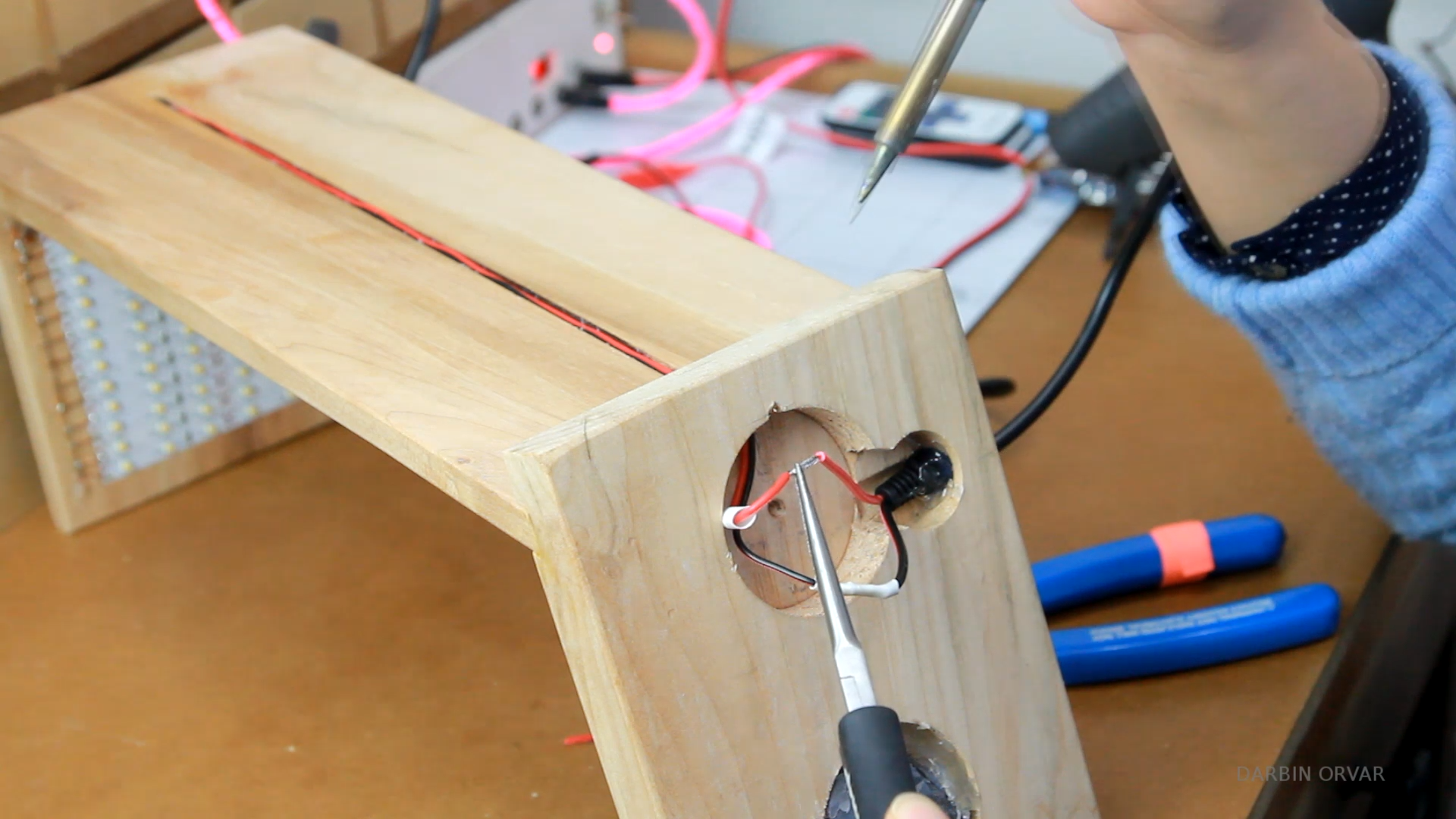 DIY LED Desk Lamp W/ Strip Lights : 8 Steps (with Pictures) - Instructables