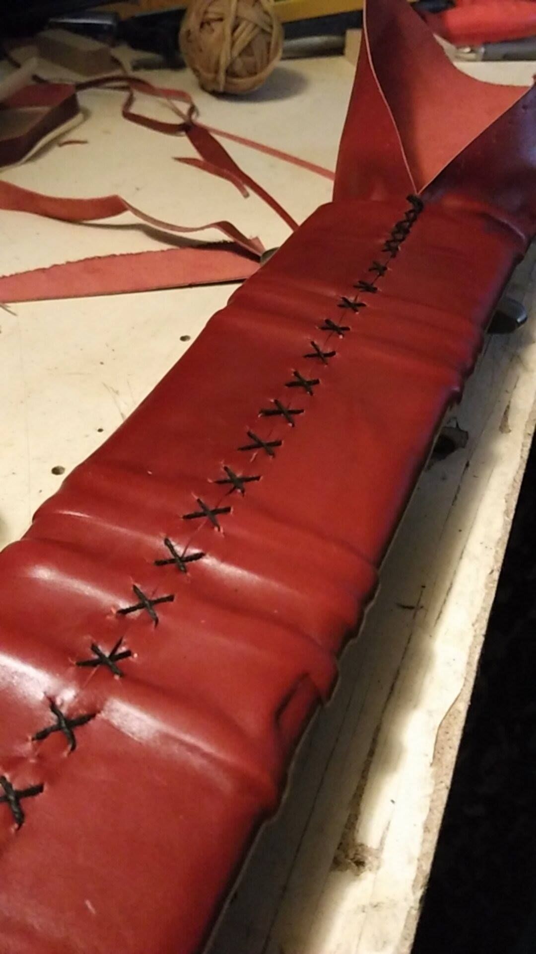 Viking Sword Scabbard - DIY : 12 Steps - Instructables