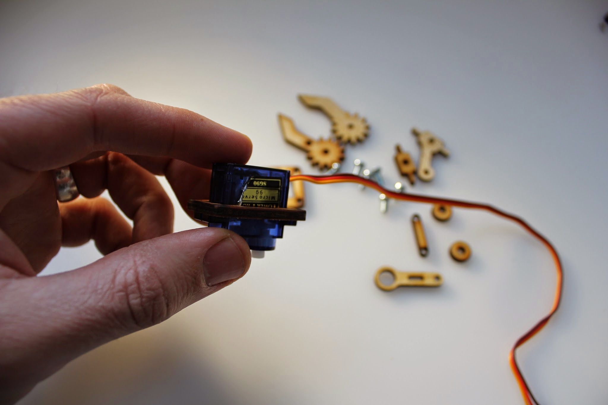 MeArm - Build a Small Hackable Robot Arm V0.3 : 11 Steps (with Pictures ...