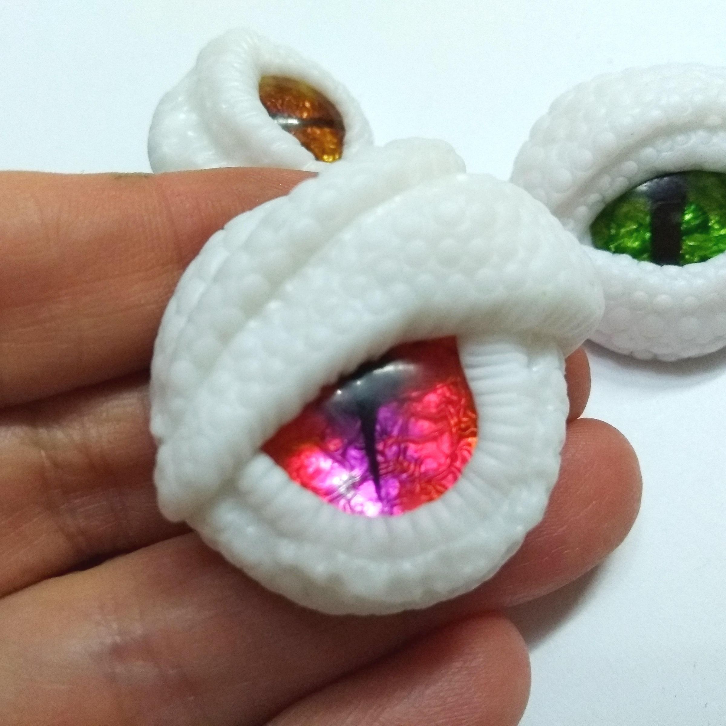 DIY Dragon Eye Brooch From Polymer Clay : 6 Steps (with Pictures ...