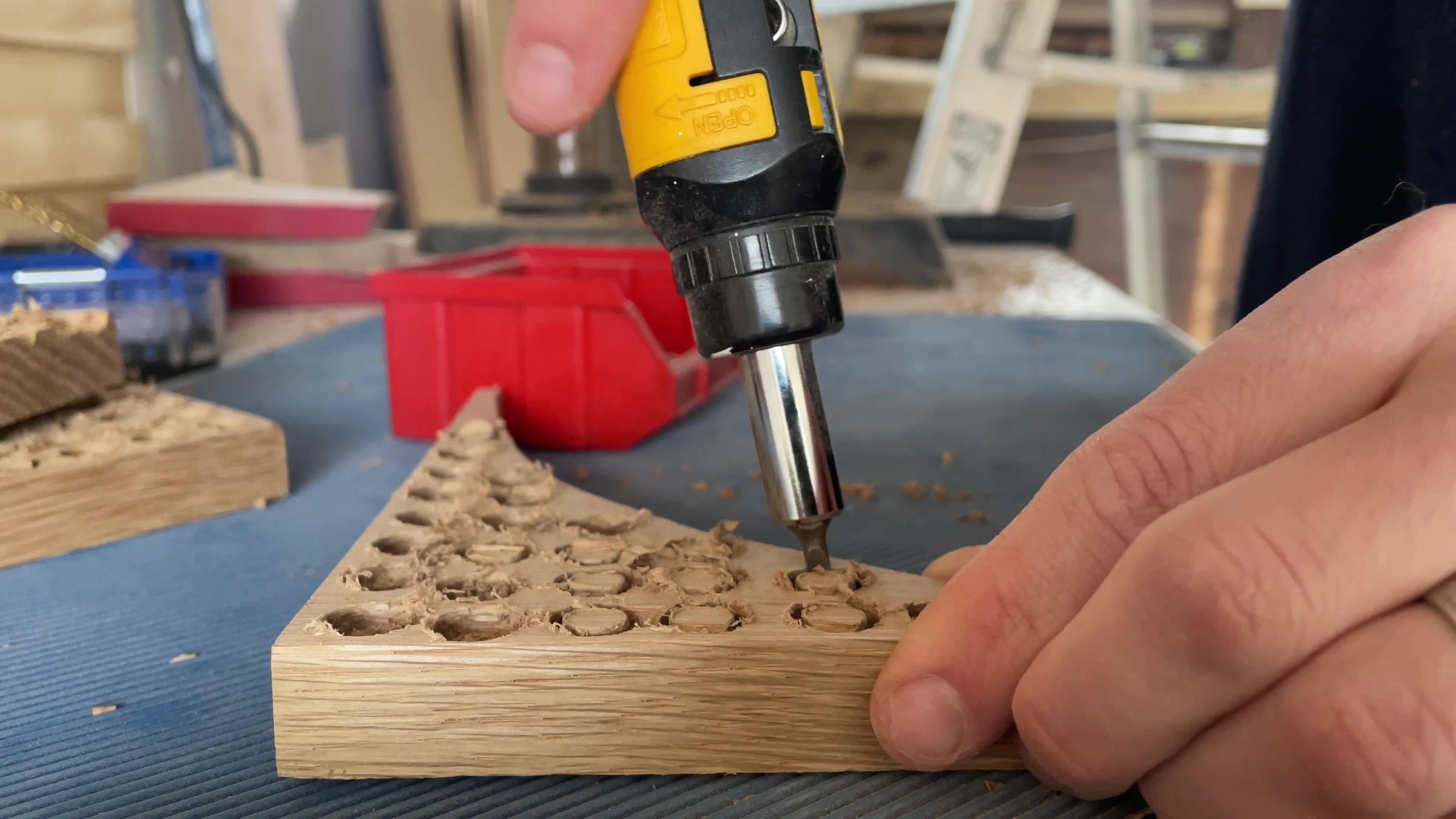 Slatted Console Table : 8 Steps (with Pictures) - Instructables