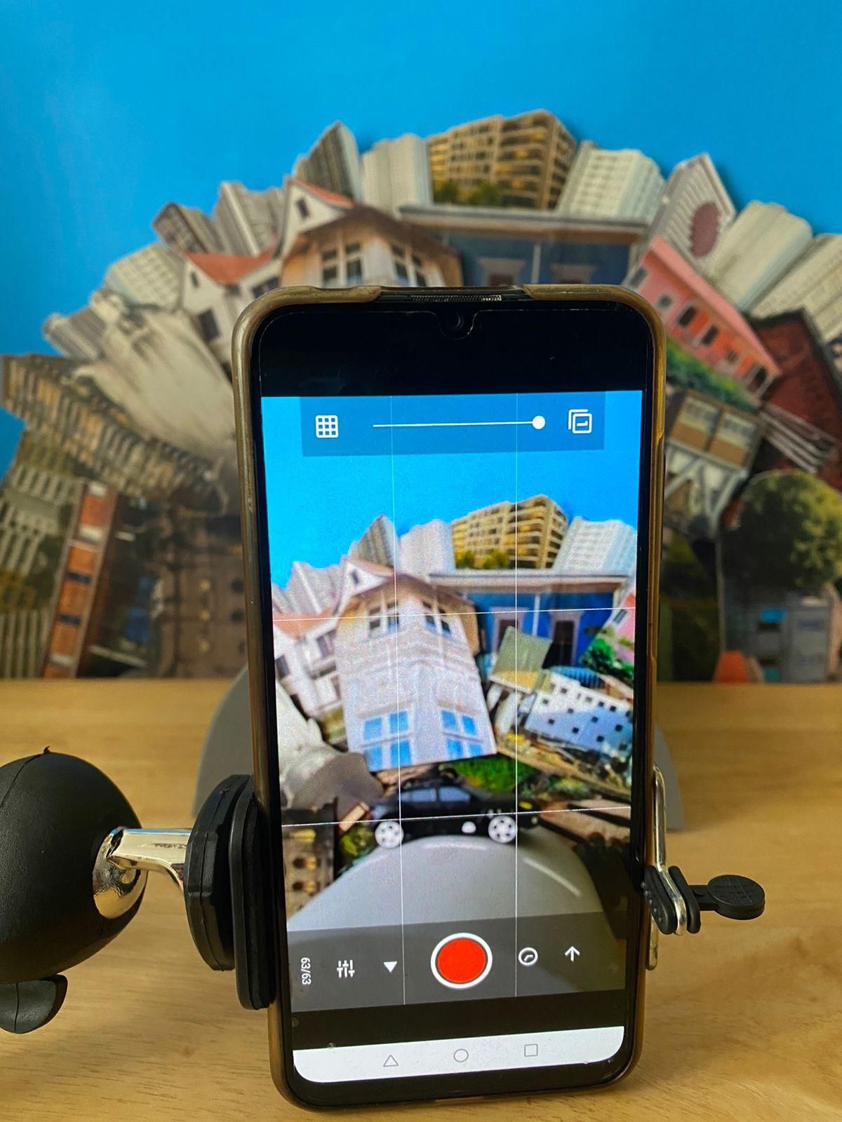 Using a Bluetooth Shutter for Making a Stop Motion : 6 Steps (with ...
