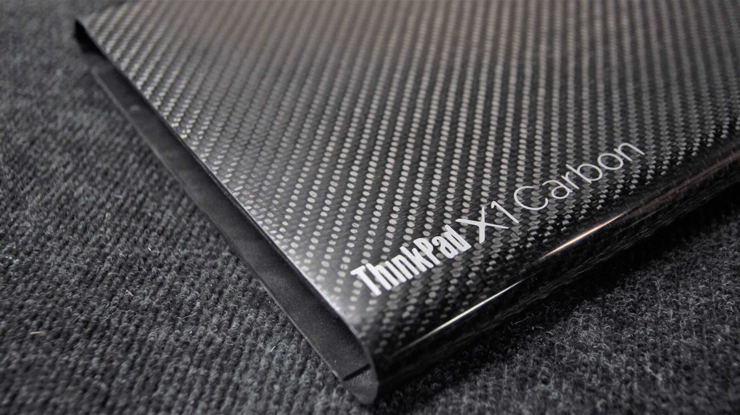 Carbon Fiber Laptop Case (DIY) : 6 Steps (with Pictures) - Instructables