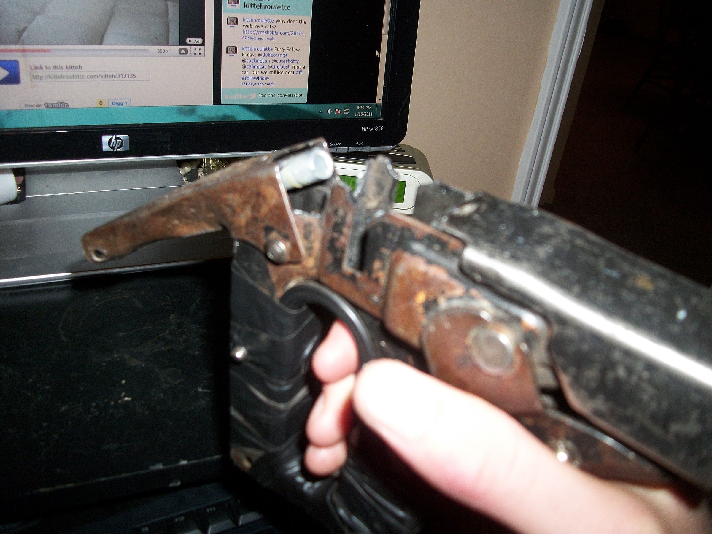 Toy Staple Gun - Instructables