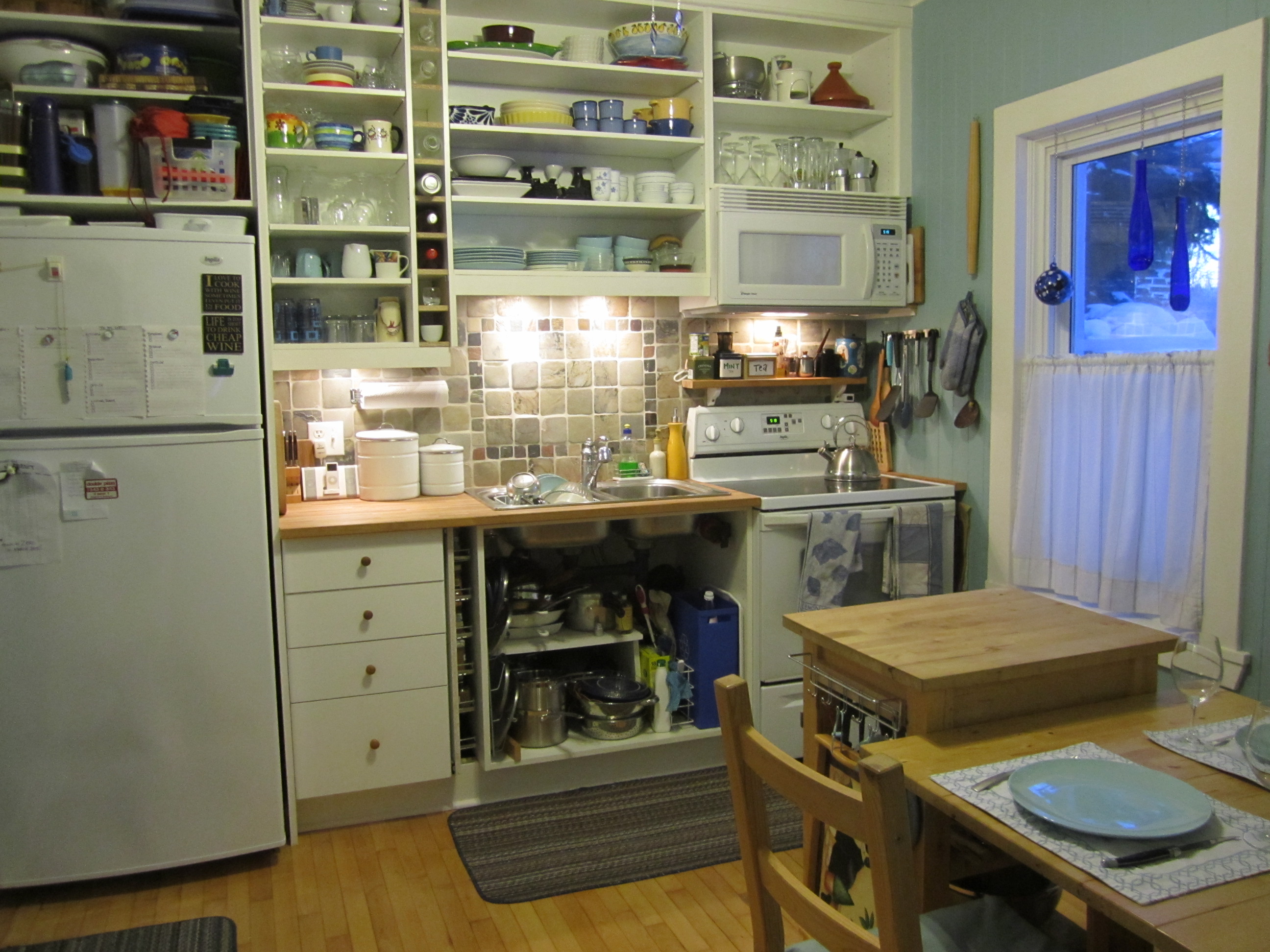 Making the Most of a Small Kitchen : My Workspace (with Pictures ...