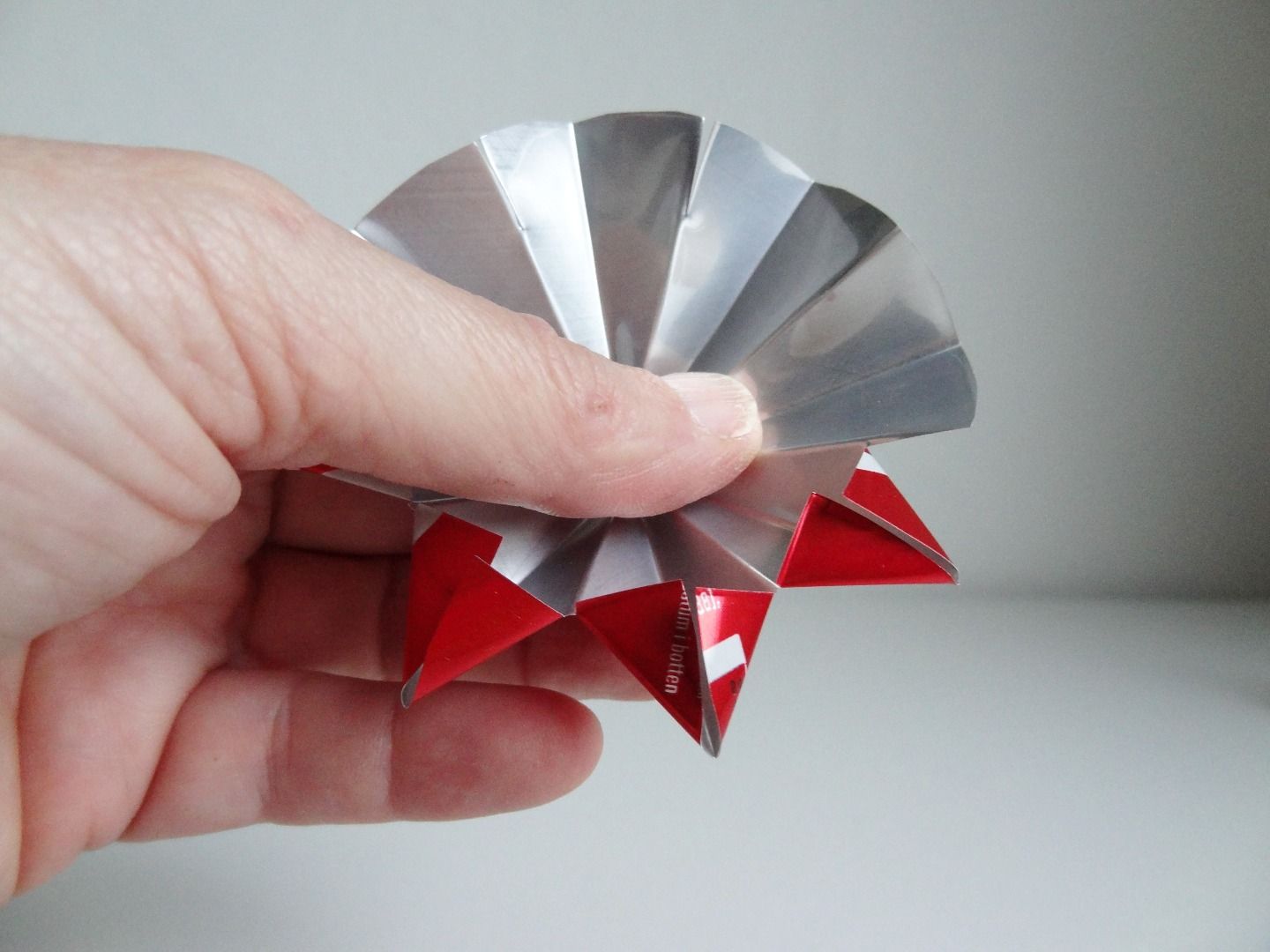 Make a Can Star With a Beautiful Front and Backside : 12 Steps (with ...