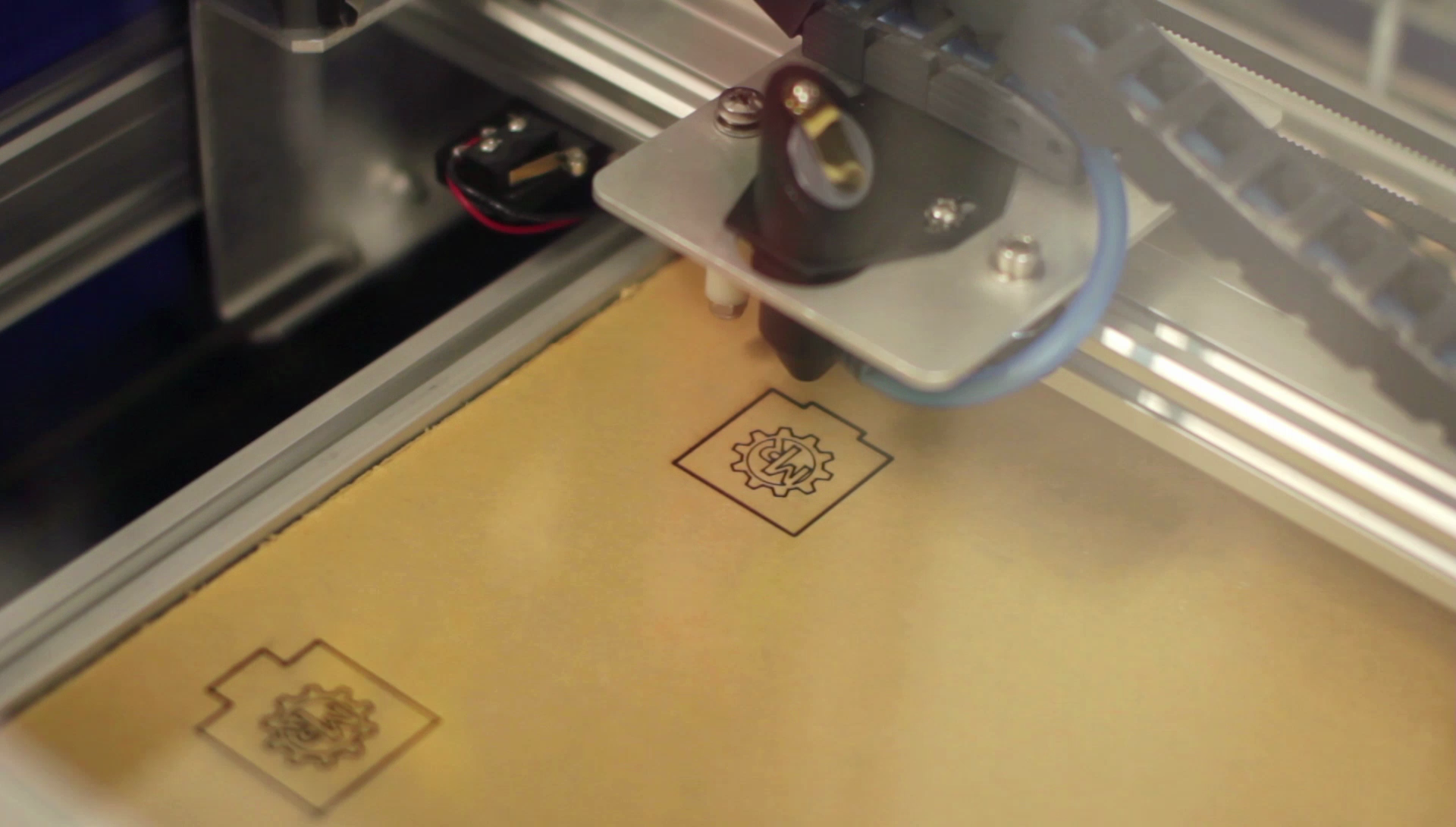 How to Make a Vacuum Chamber : 6 Steps (with Pictures) - Instructables