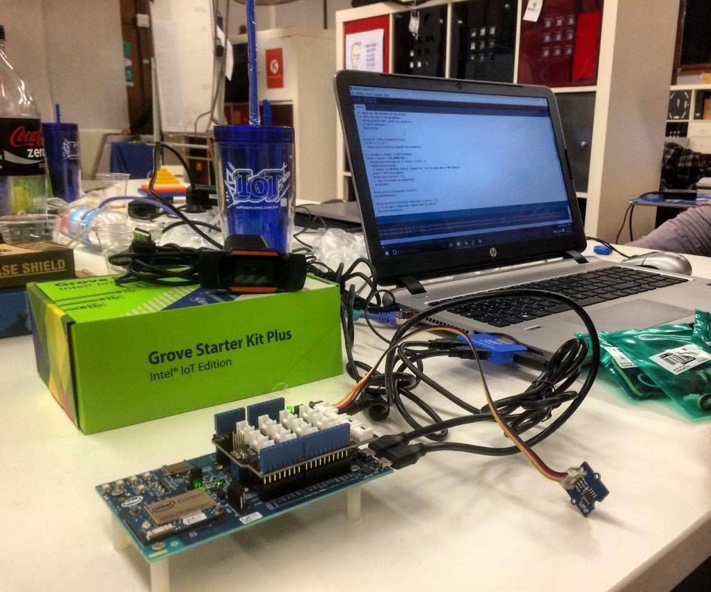 Data From Domotic Sensors to Cloud and Real Time View by a Web Application : 5 Steps - Instructables