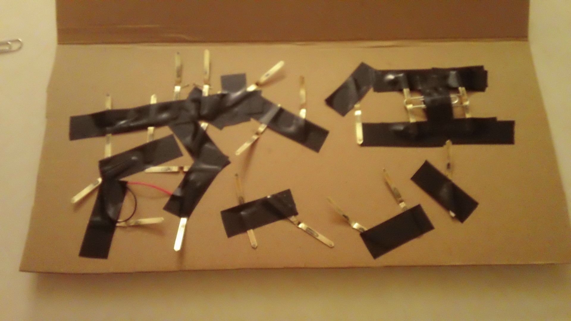 Build a Simple Circuit From a Pizza Box (No Soldering) : 8 Steps (with ...
