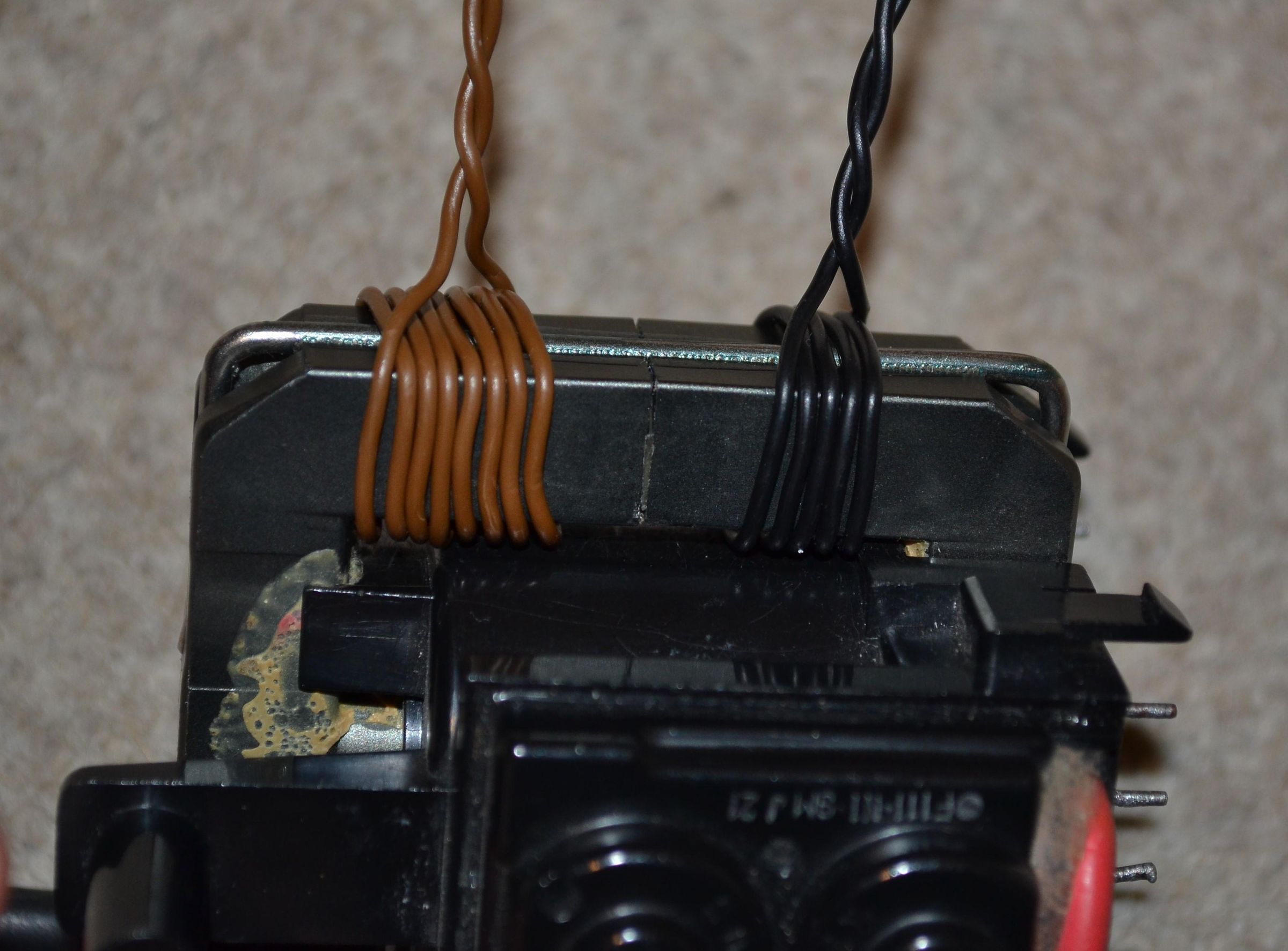 Flyback Transformer Driver for Beginners : 11 Steps (with Pictures ...