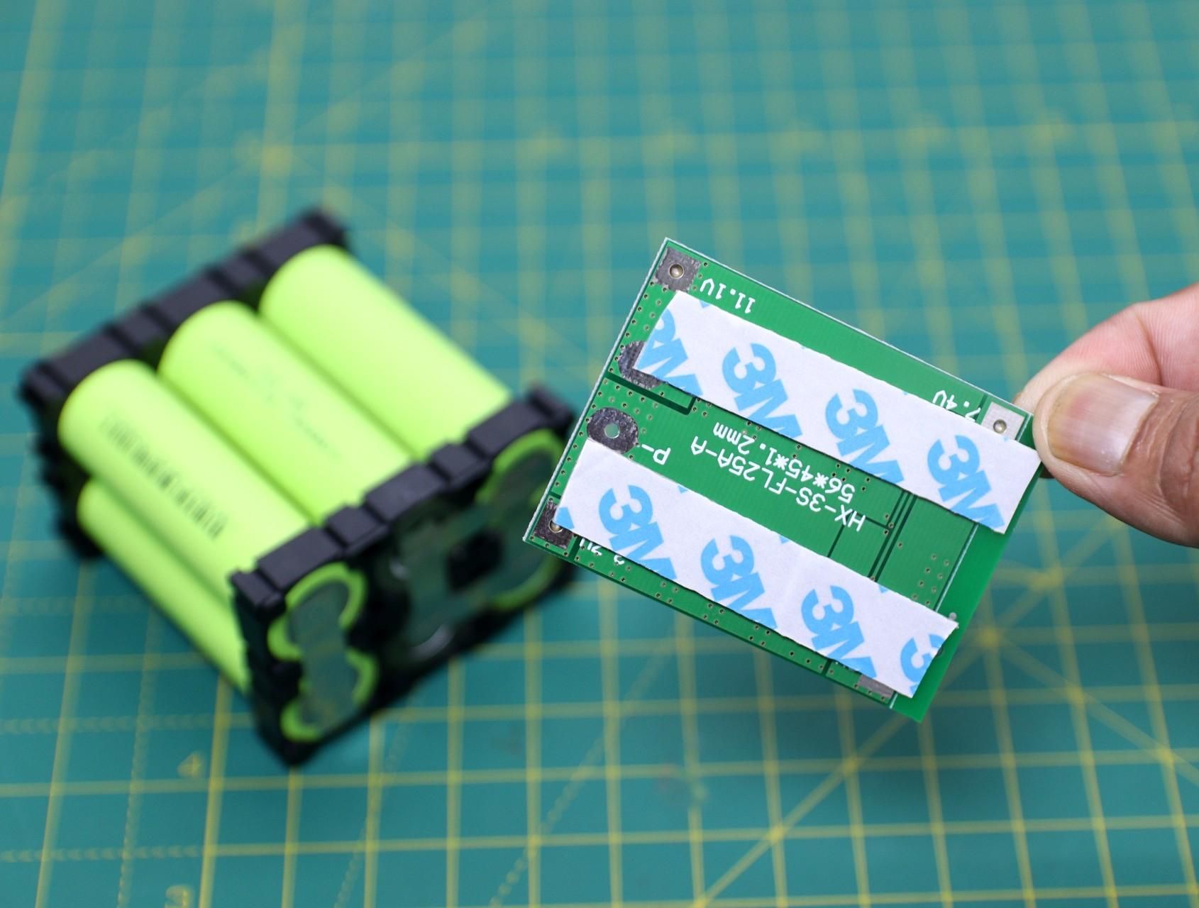DIY Mini UPS for WiFi Router V5.0 : 18 Steps (with Pictures ...