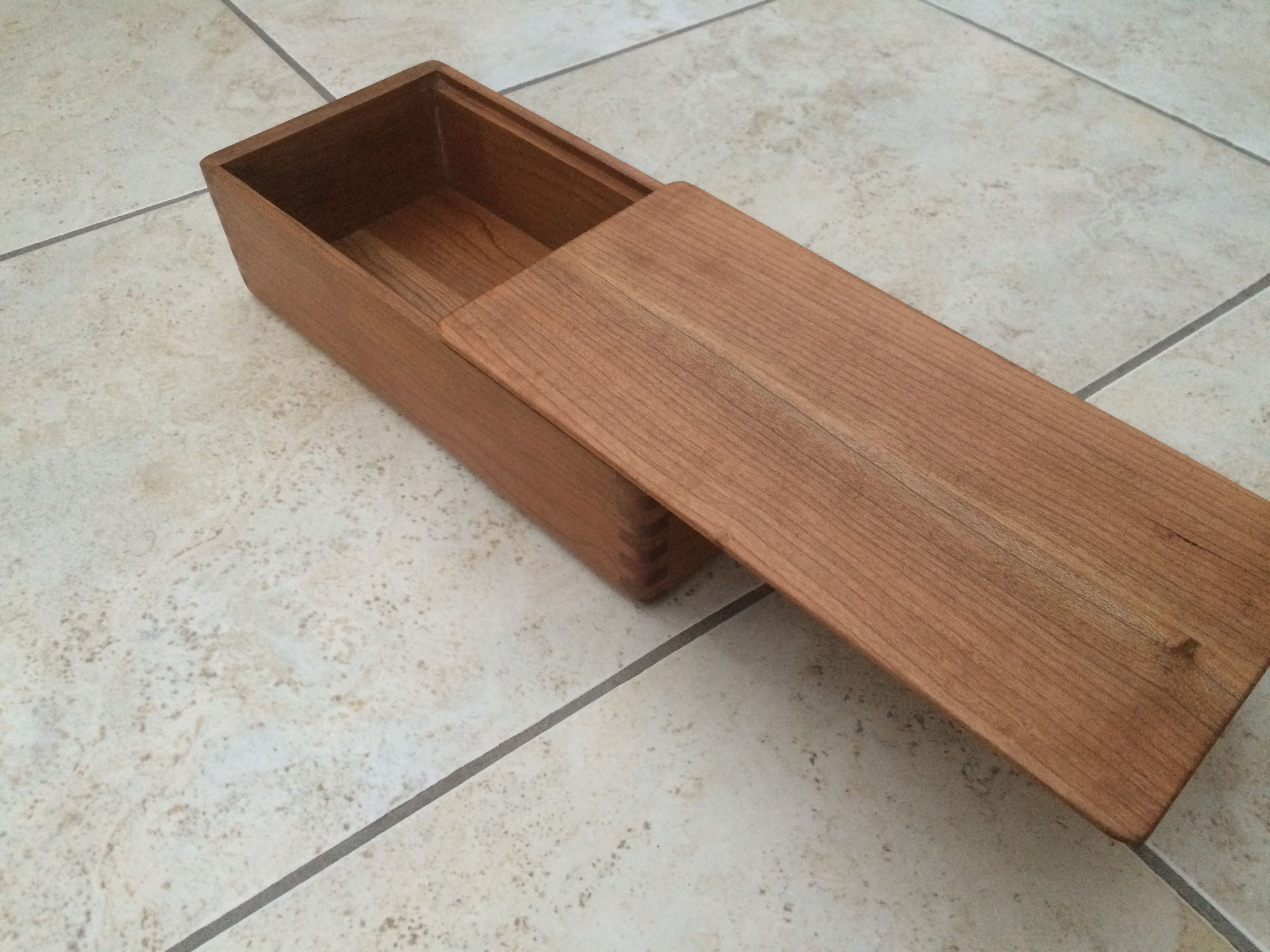 Wooden Box Using Finger Joints - Includes Sliding Dove-Tail Lid : 7 ...
