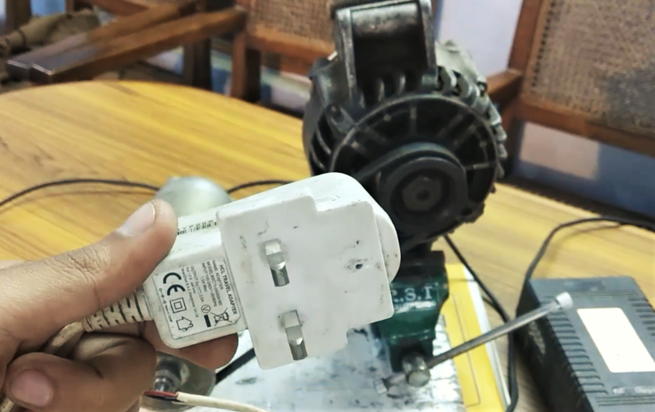 Self Excite an Alternator Without Any DC Generator, Capacitor Bank or ...