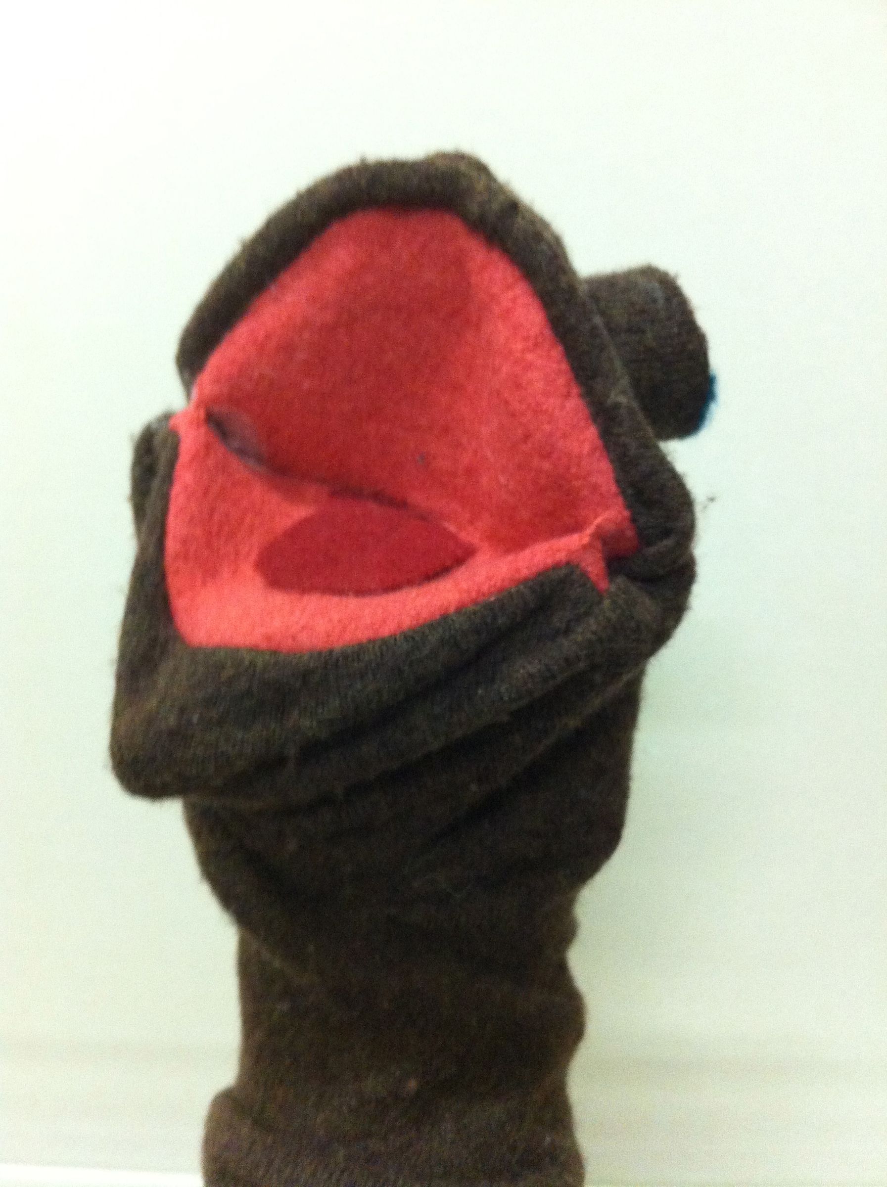 Simple Sweater Puppet : 6 Steps - Instructables