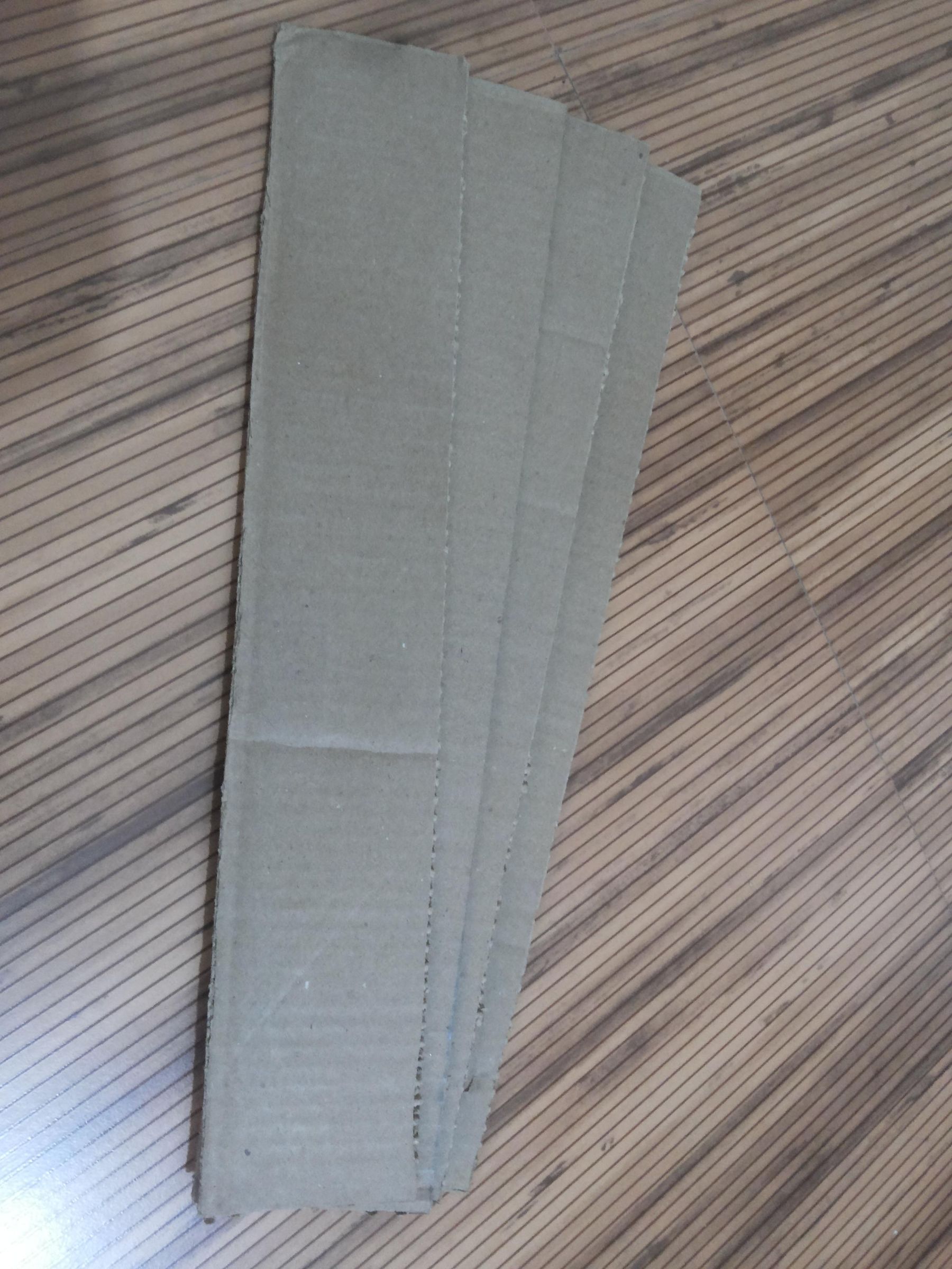 Cardboard Pentagon Table Lamp : 6 Steps (with Pictures) - Instructables