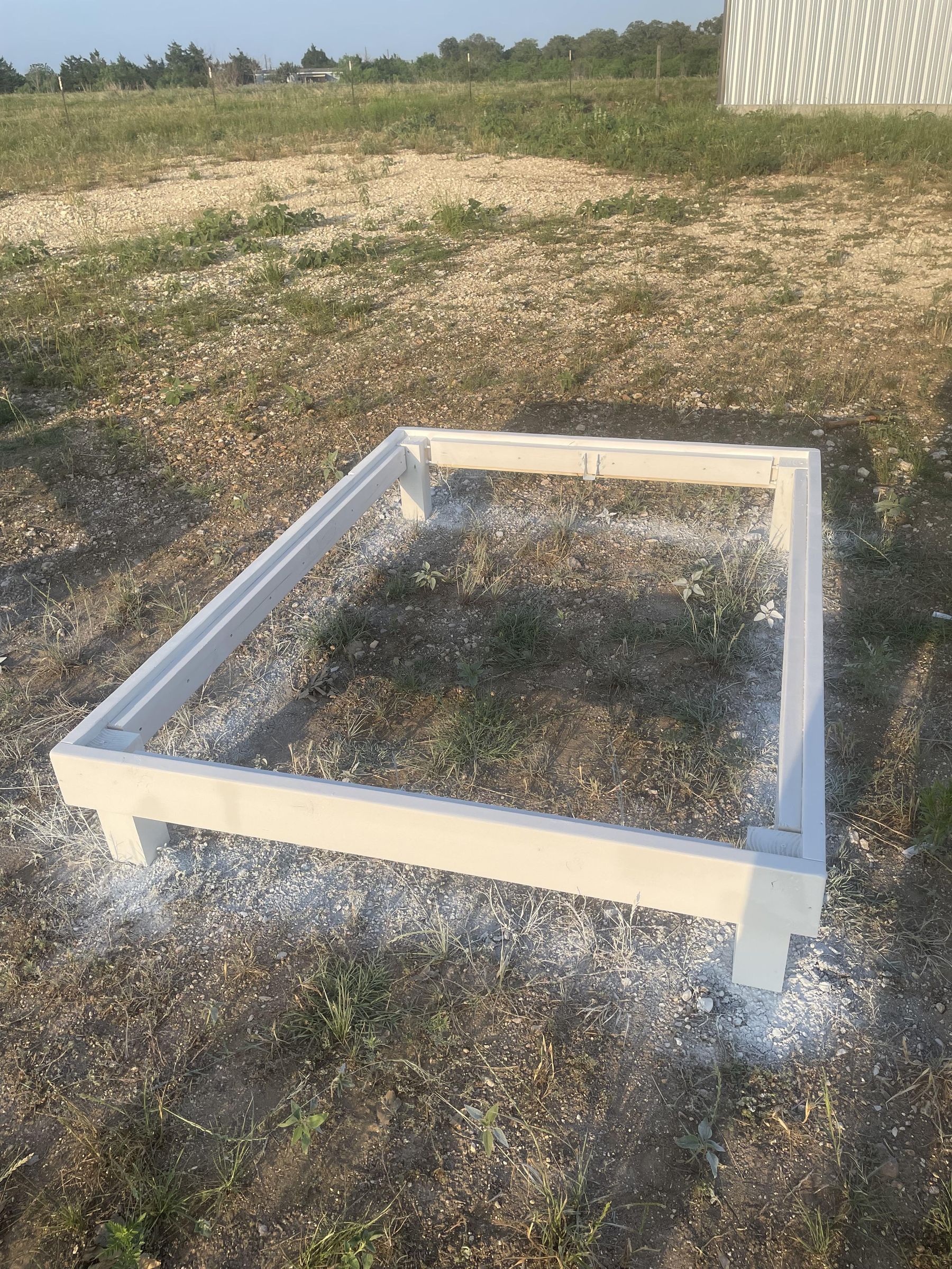 How to Build a Simple Queen Bed Frame From Dimensional Lumber : 6 Steps ...