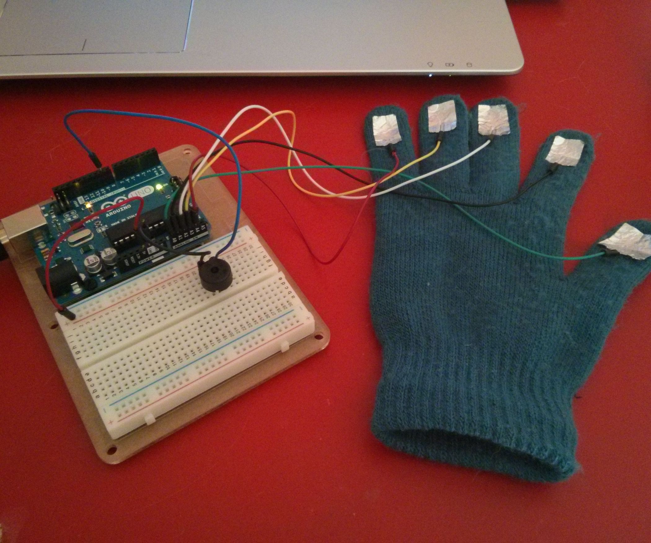 Piano TouchSense Glove : 4 Steps - Instructables