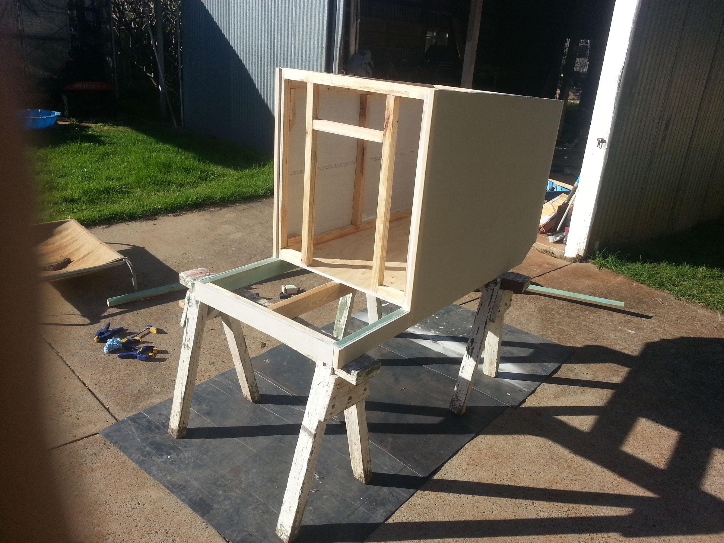 Mobile Dog House : 6 Steps (with Pictures) - Instructables