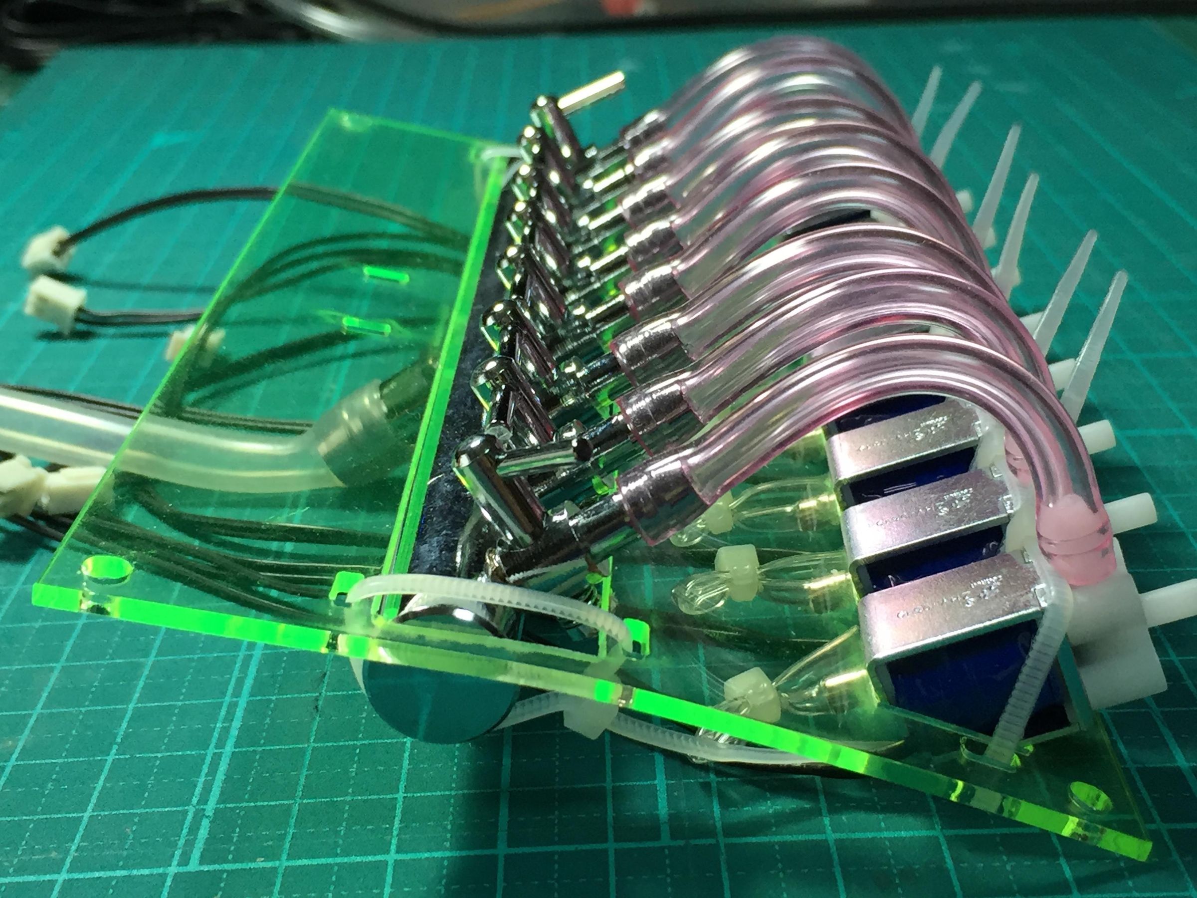 Glowing Air-Bubble Clock in Water : 7 Steps (with Pictures) - Instructables