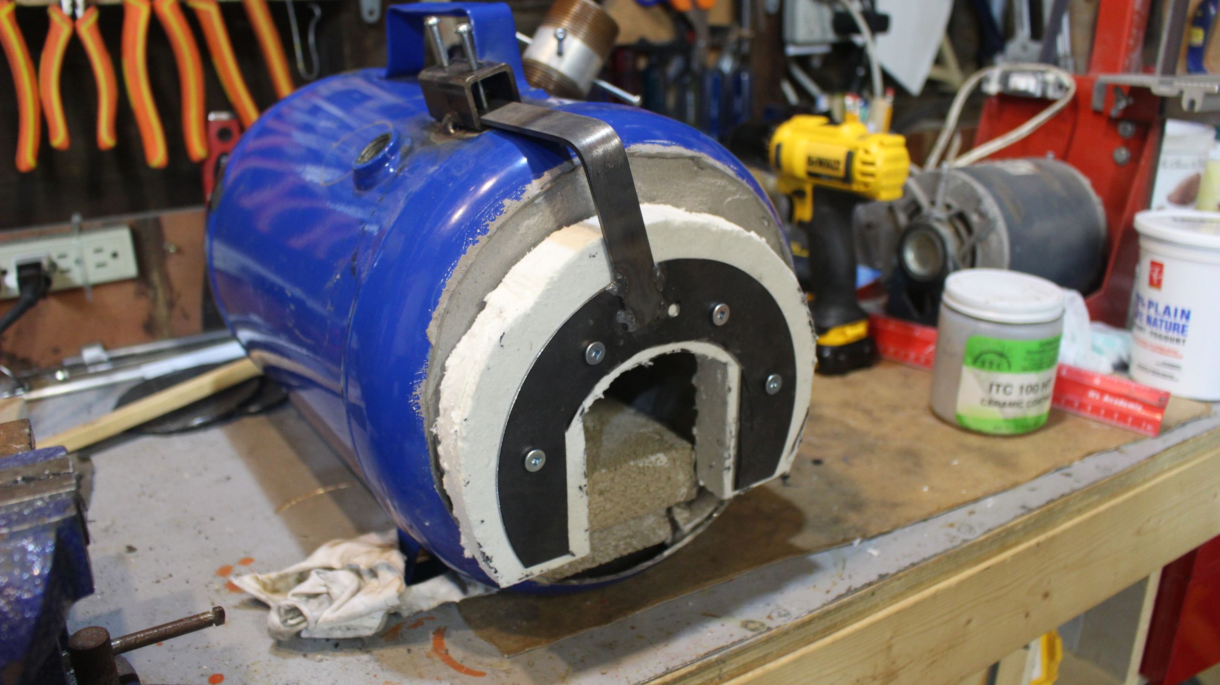 How to Make a Propane Forge : 12 Steps (with Pictures) - Instructables