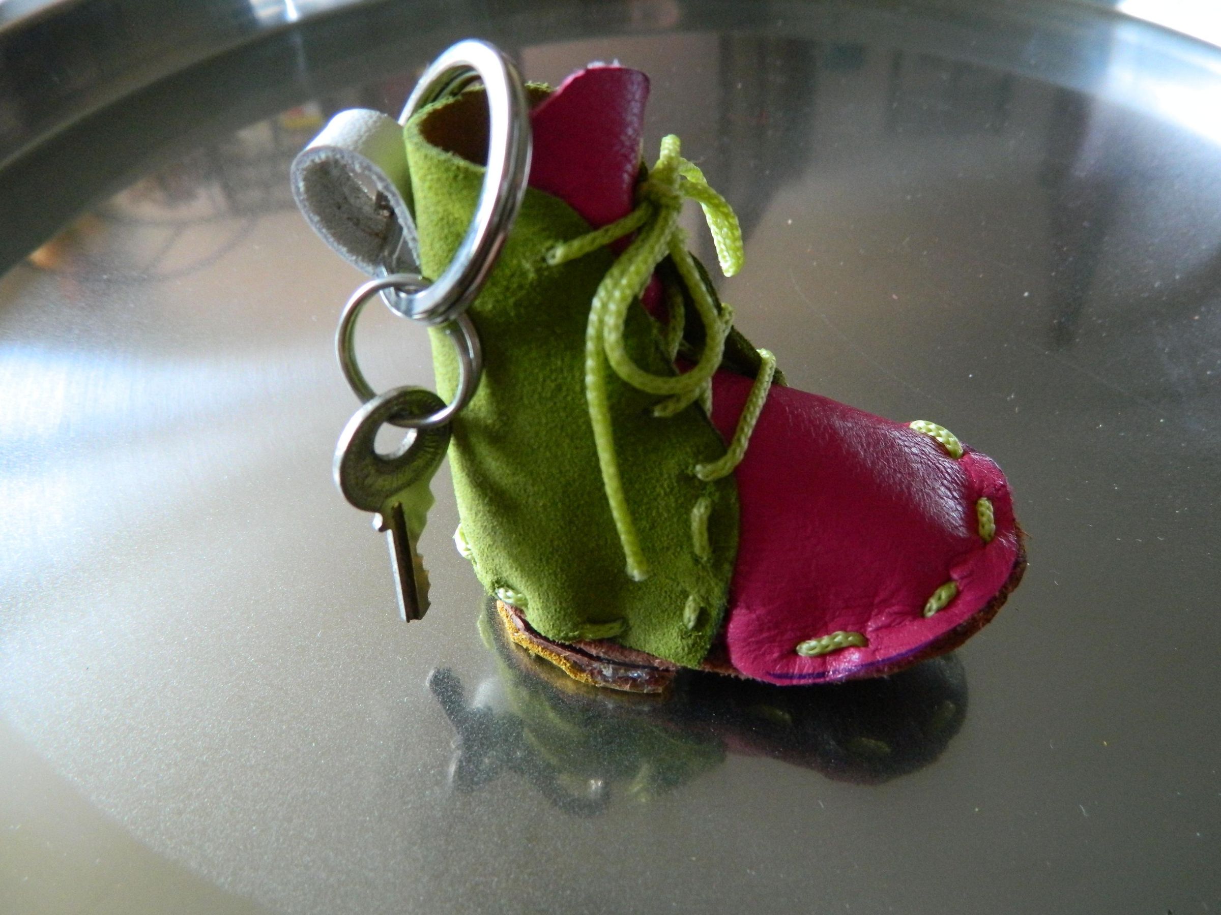 Leather Shoe Key Chain : 14 Steps (with Pictures) - Instructables