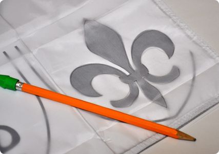 DIY Coat of Arms Flags & Banners : 7 Steps (with Pictures) - Instructables