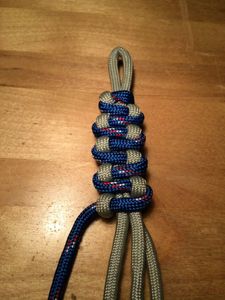 Slithering Snake Paracord Bracelet : 9 Steps - Instructables
