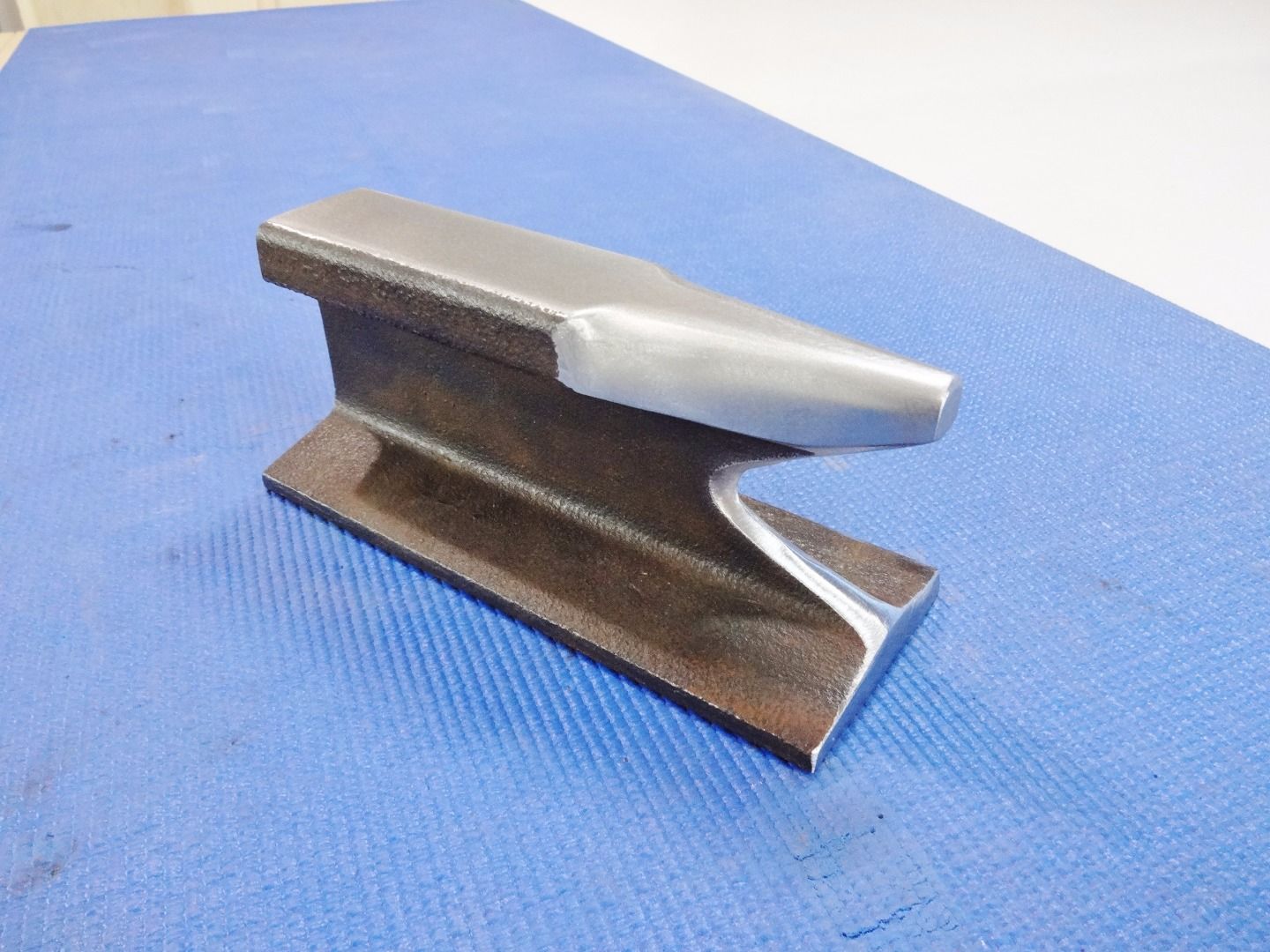 Make a Benchtop Anvil : 17 Steps (with Pictures) - Instructables