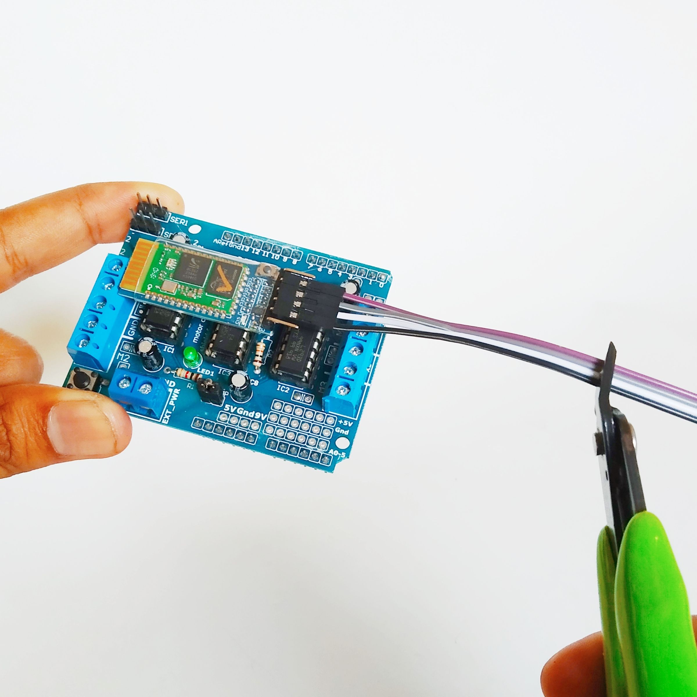 Arduino Robot Car Bluetooth Controlled and Programmed With Android ...