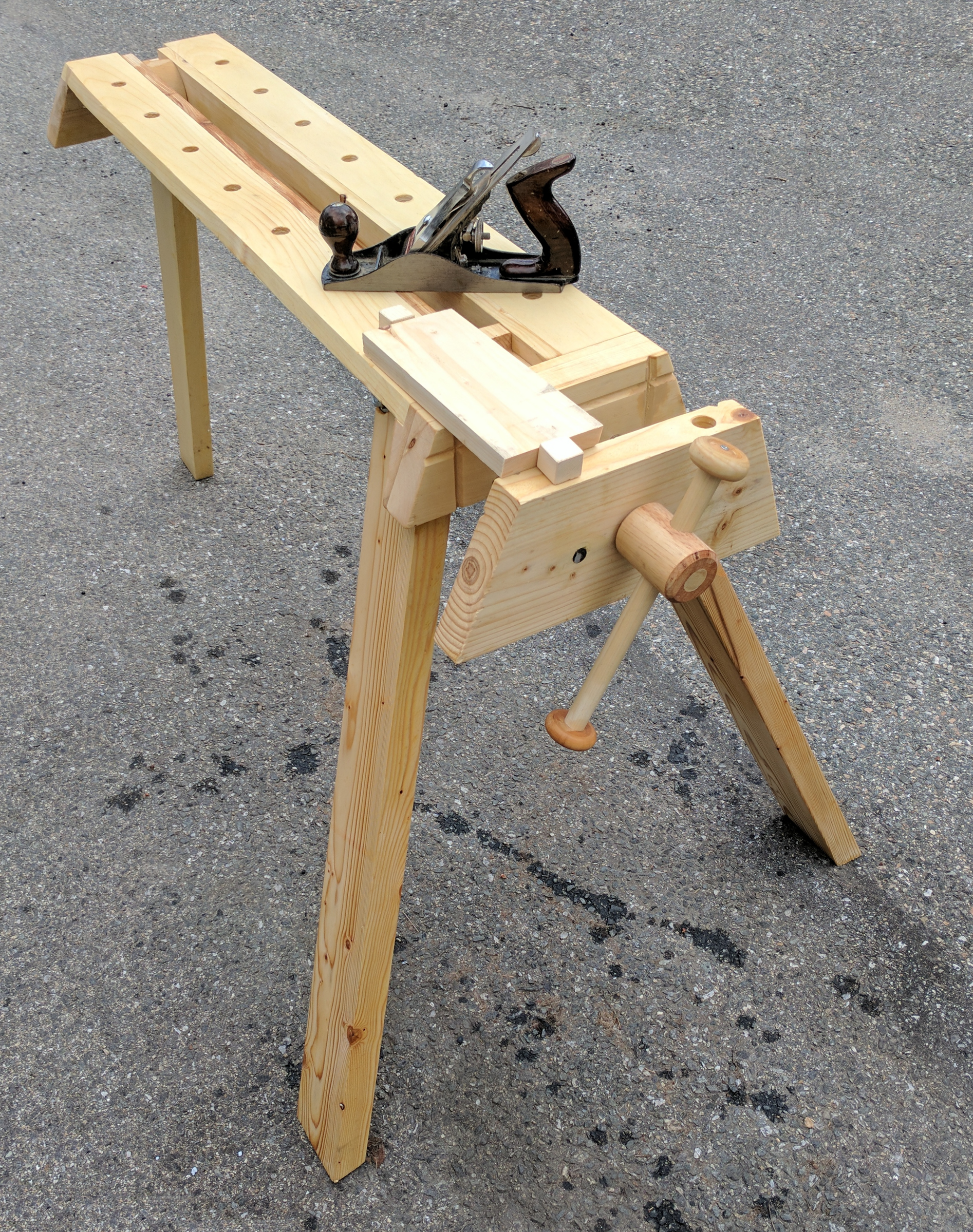 Folding Portable Workbench With Quick Release Vise : 11 Steps (with ...