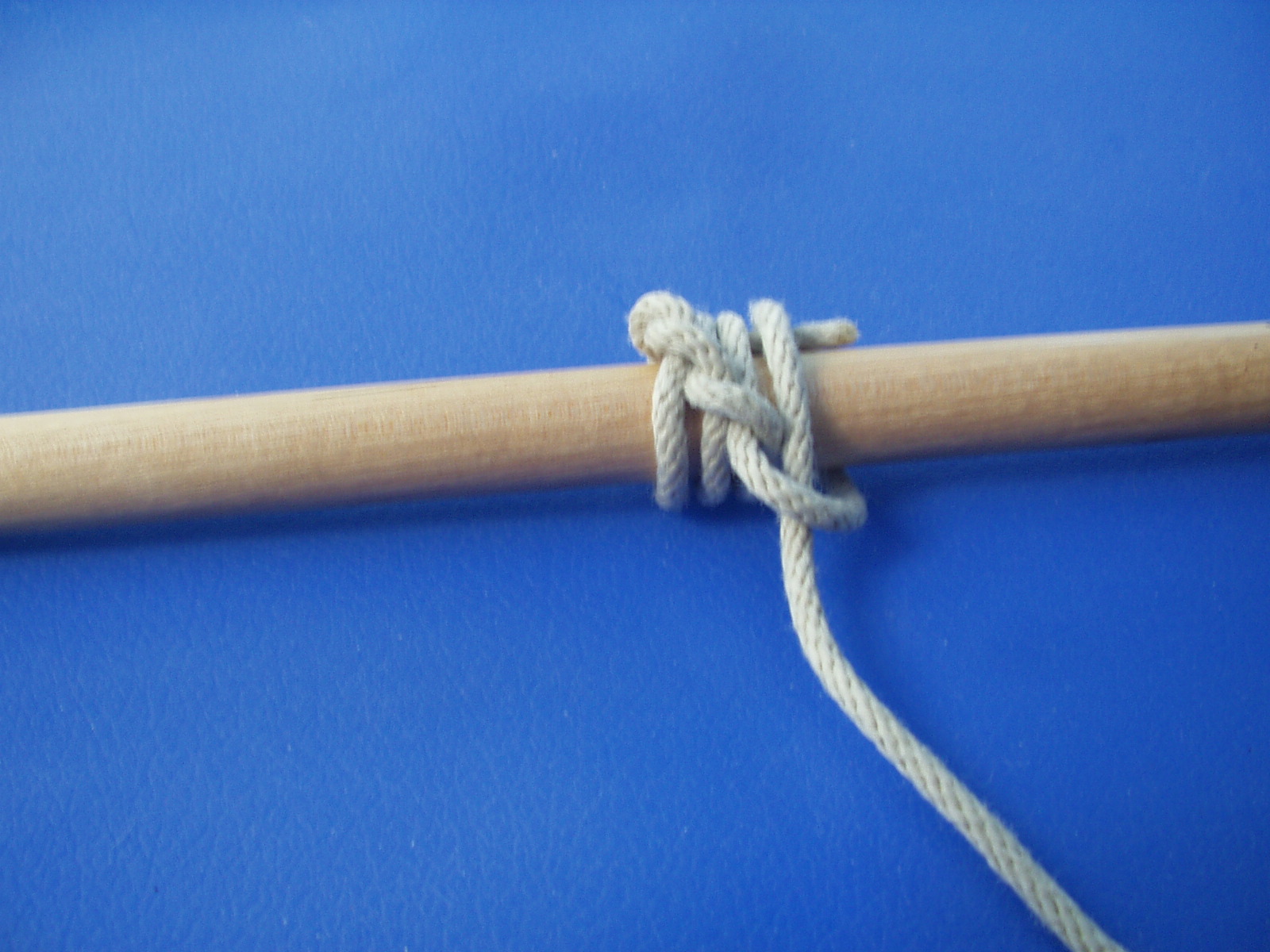 Half Hitching : 9 Steps (with Pictures) - Instructables