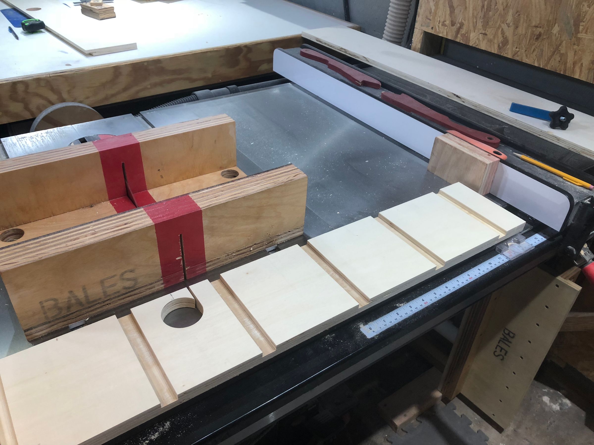 The Router Table Fence : 12 Steps (with Pictures) - Instructables