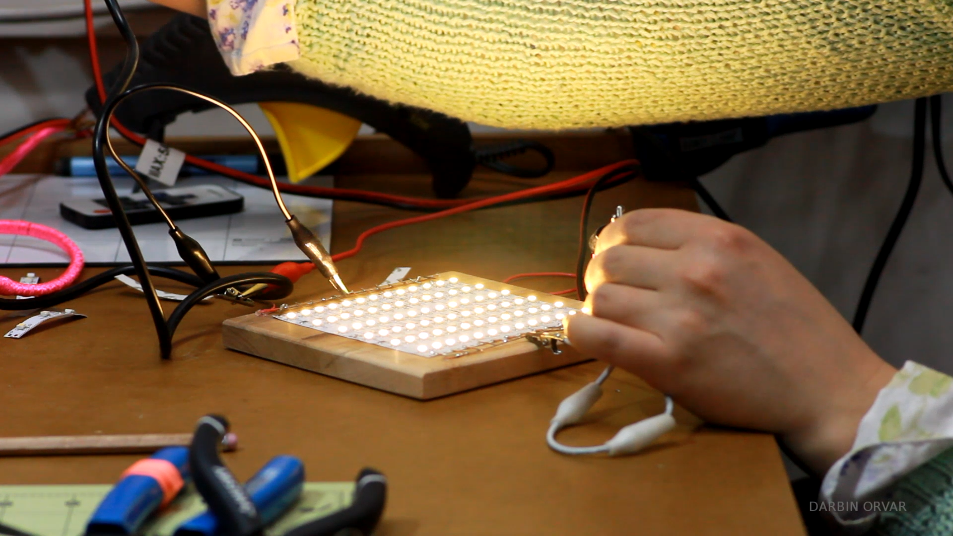 DIY LED Desk Lamp W/ Strip Lights : 8 Steps (with Pictures) - Instructables