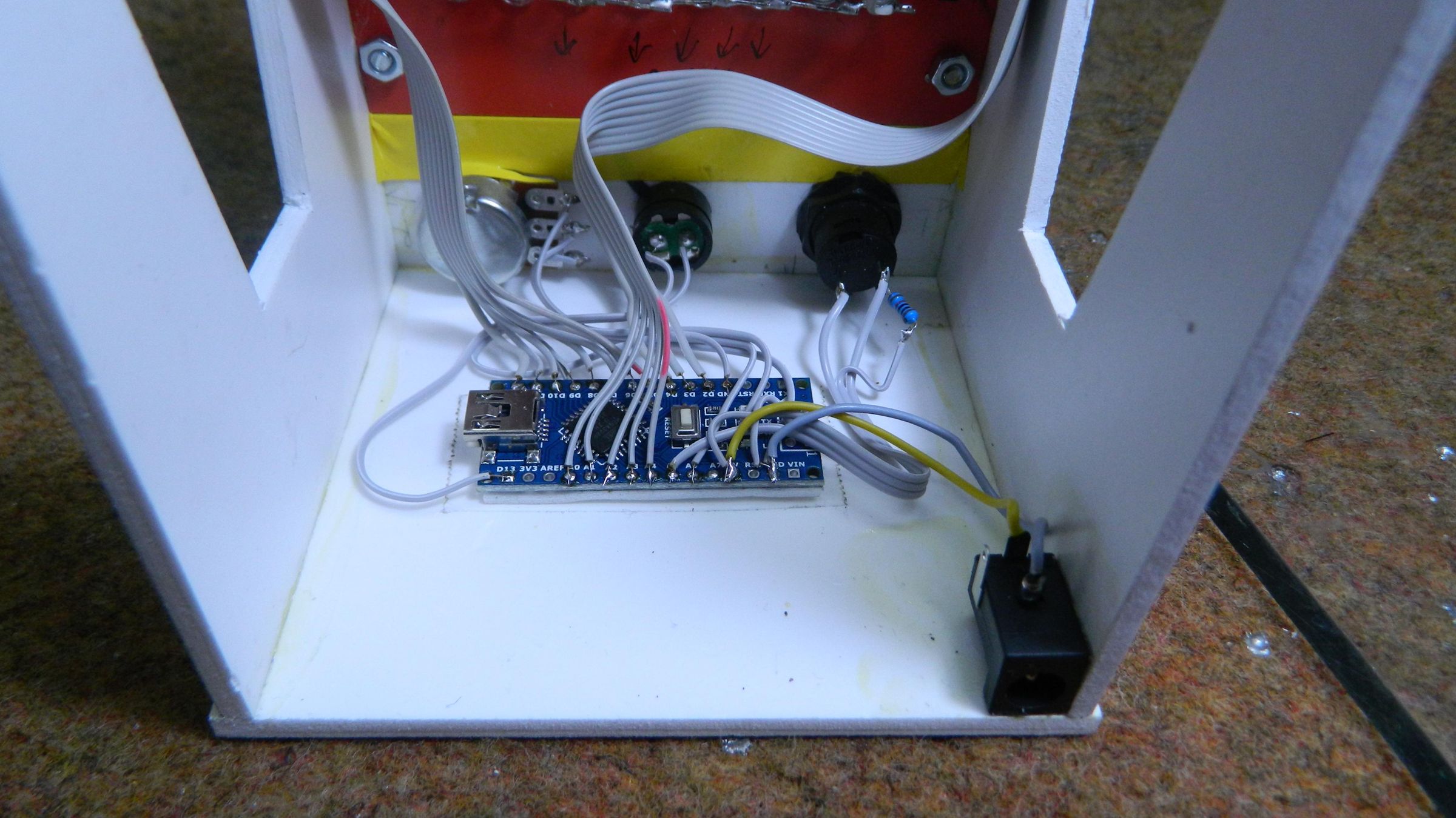 Arduino Space Invaders Game on 8x8 Homemade LED Matrix - Instructables