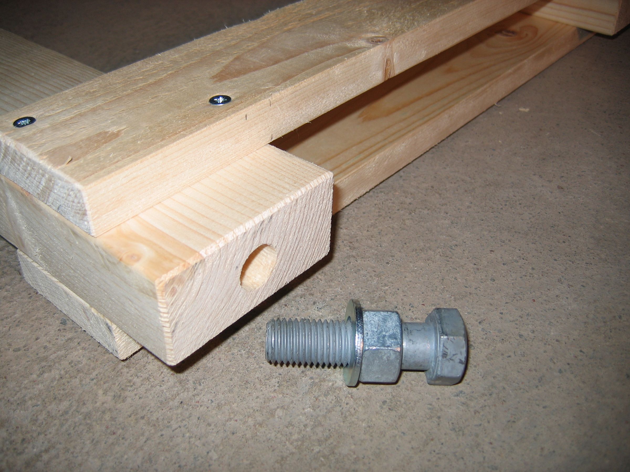 Extreme Heavy Duty Work Bench : 9 Steps (with Pictures) - Instructables