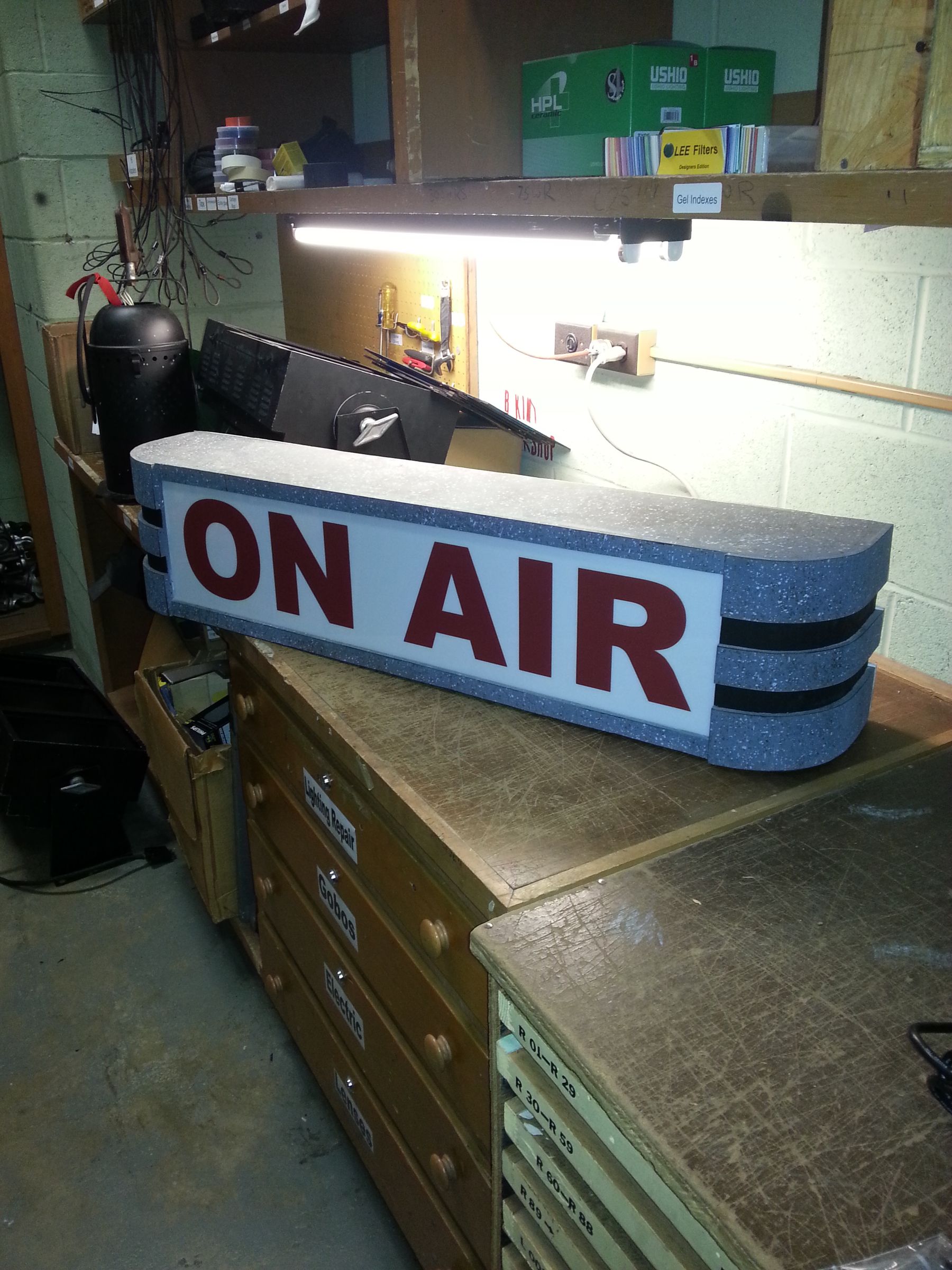 Theatrical "ON AIR" Sign : 15 Steps (with Pictures) - Instructables